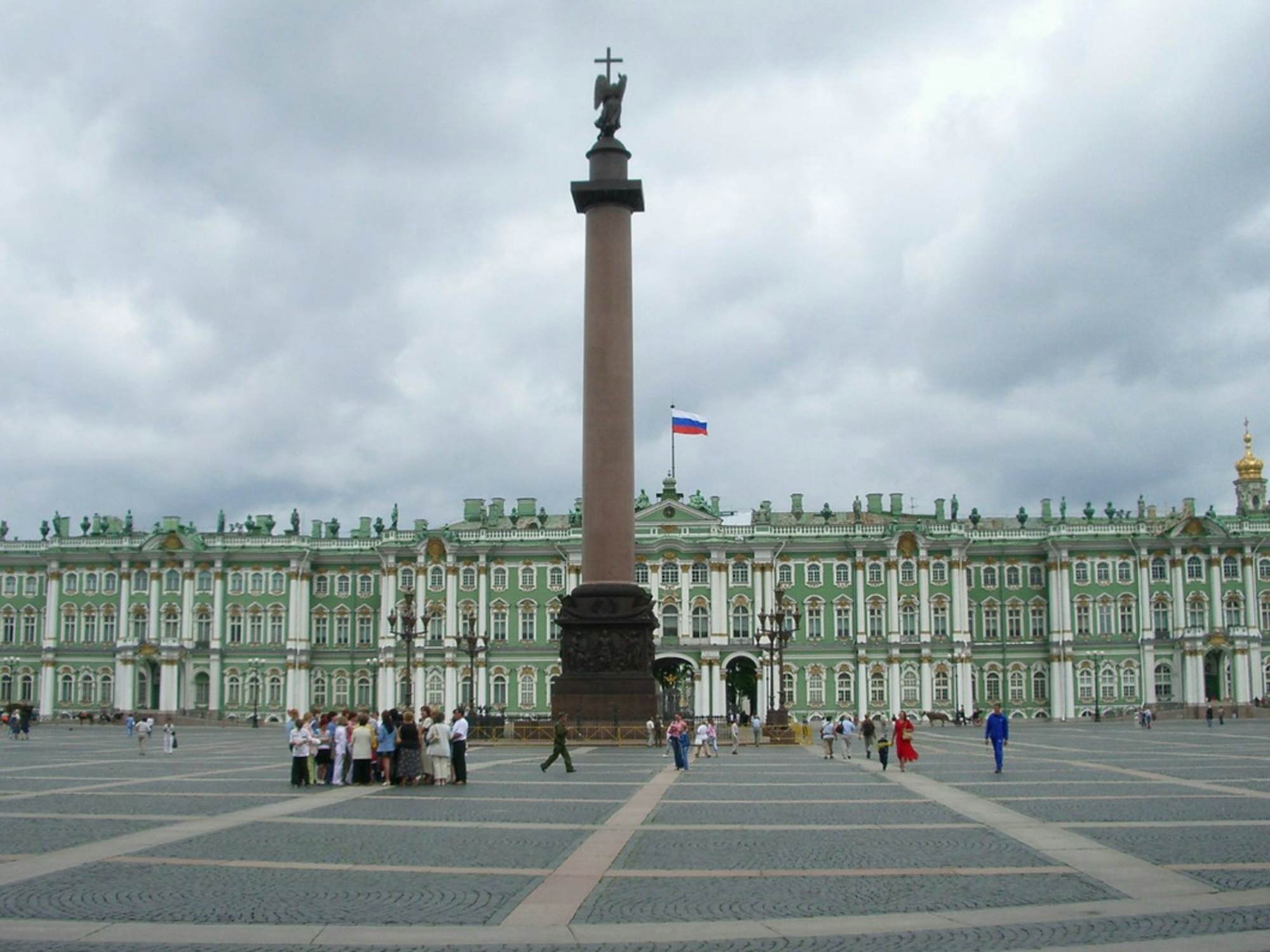 Palace Square | St Petersburg, Russia | Sights - Lonely Planet