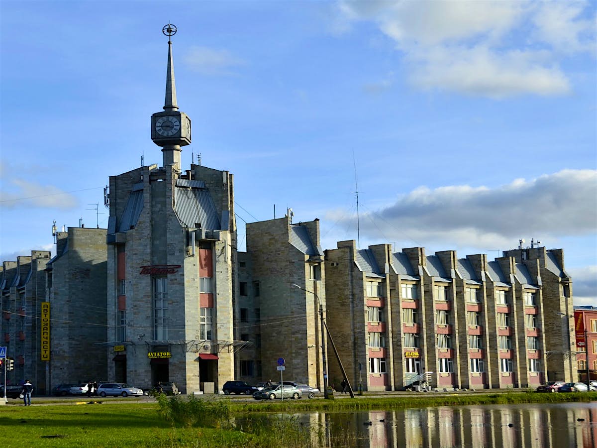 Raketa Petrodvorets Watch Factory | Peterhof, Russia Attractions ...