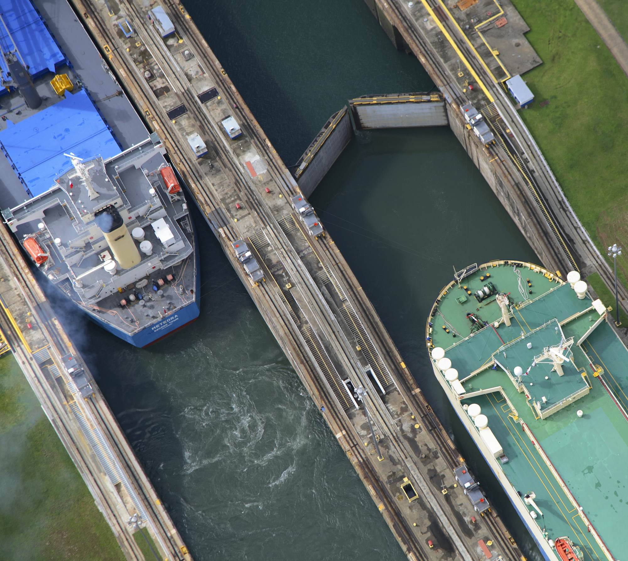 Gatún Locks | | Attractions - Lonely Planet