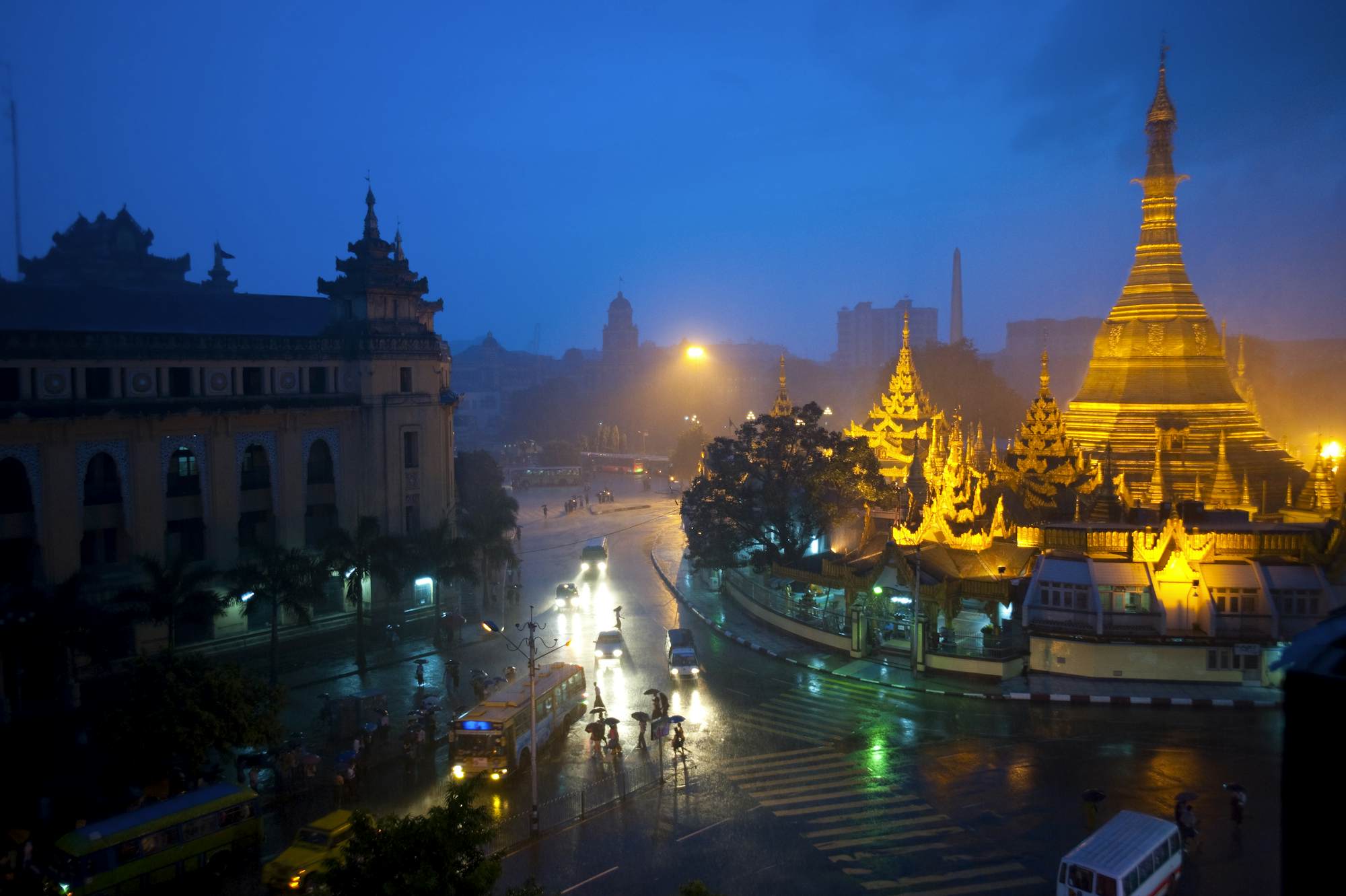 Sule Paya | , Myanmar (Burma) | Sights - Lonely Planet