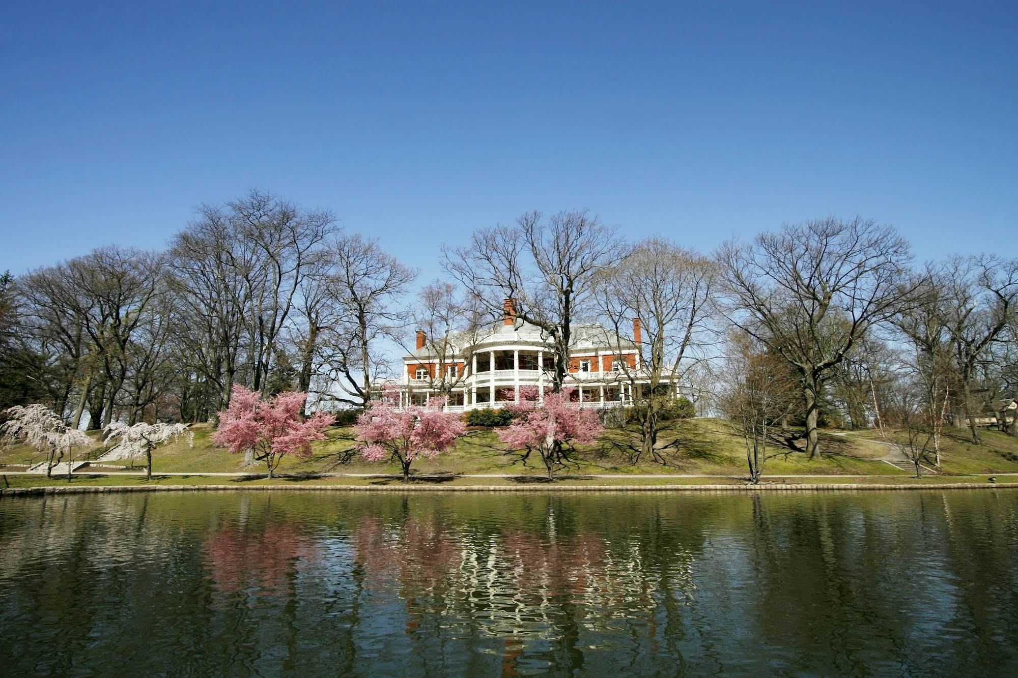 Roger Williams Park | , USA | Sights - Lonely Planet