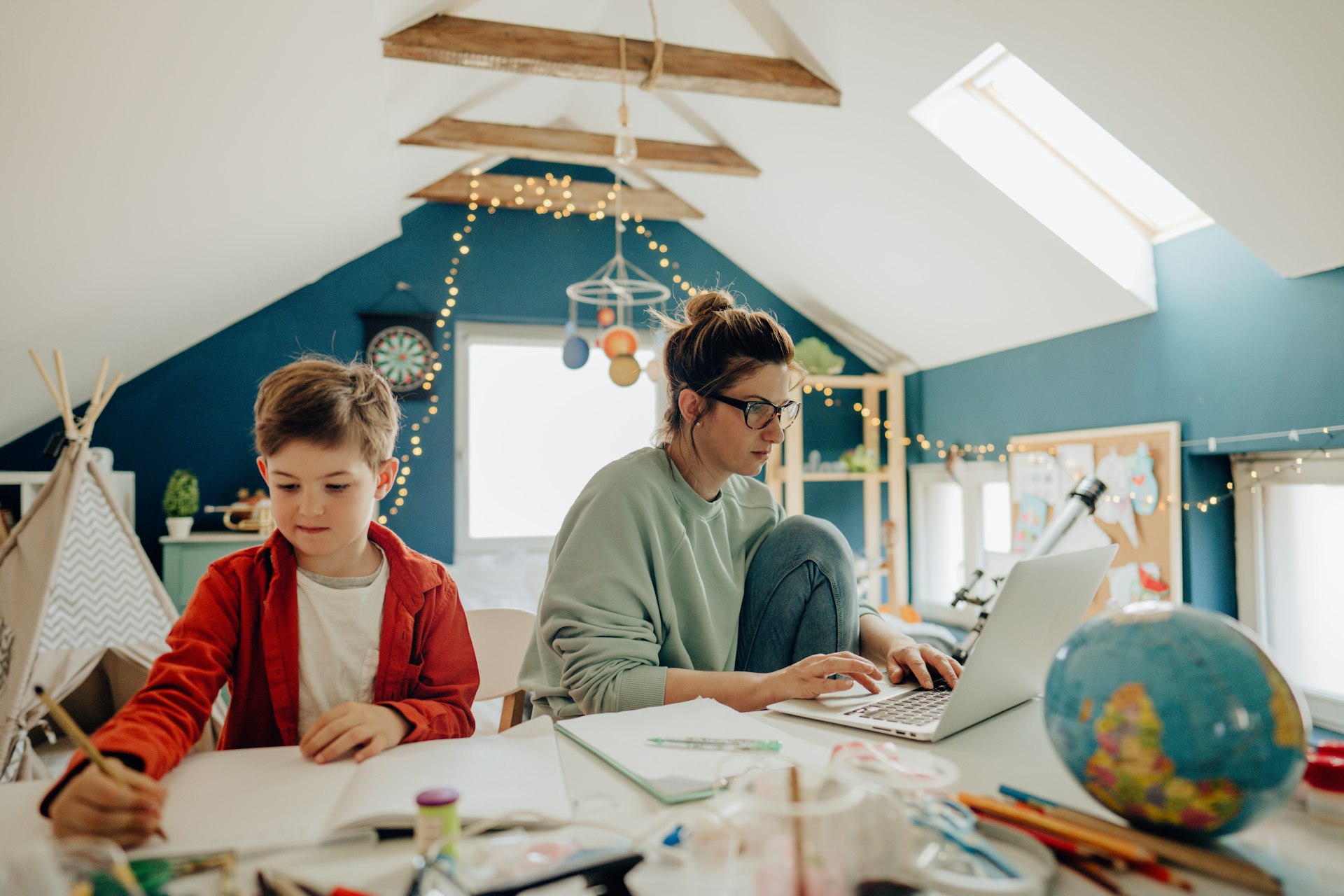 Home-school project: plan a city break - Lonely Planet