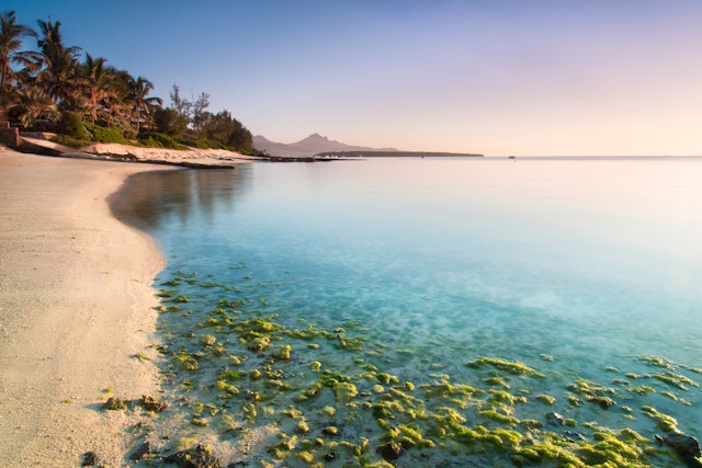 Mauritius’ ultimate surfing spots - Lonely Planet