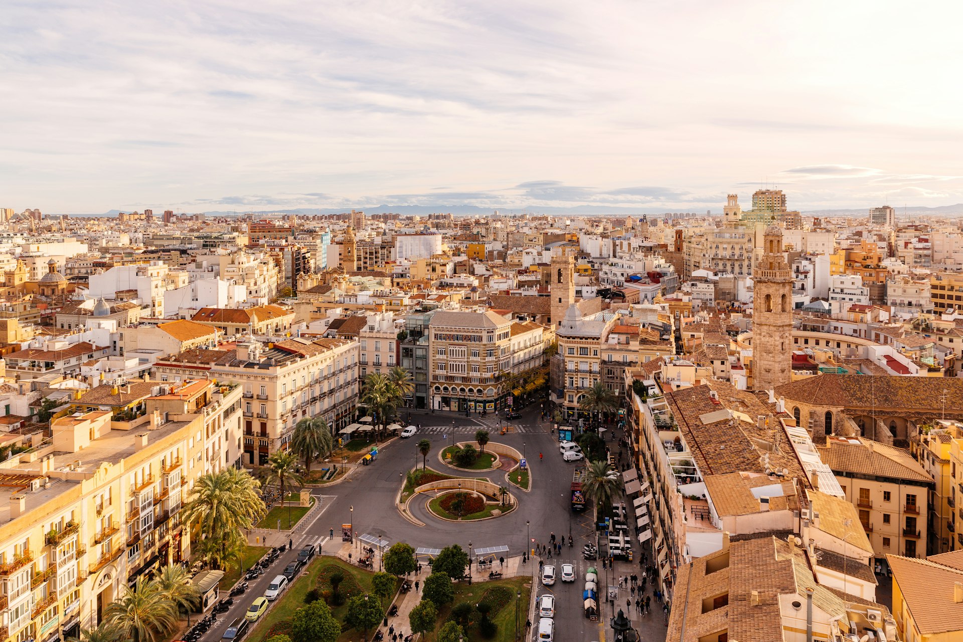 Getting around in Valencia - Lonely Planet