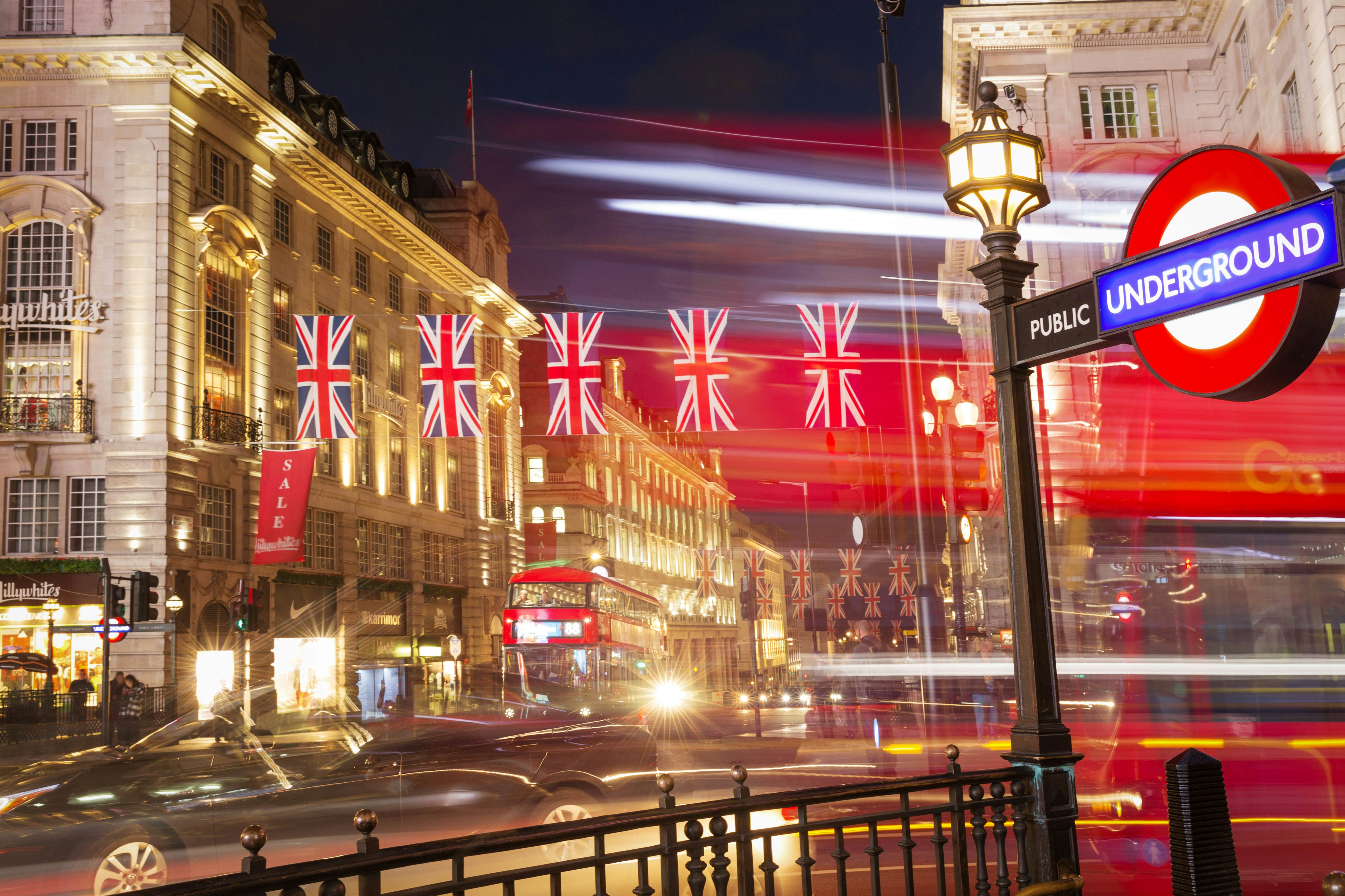 Getting around in London - Lonely Planet