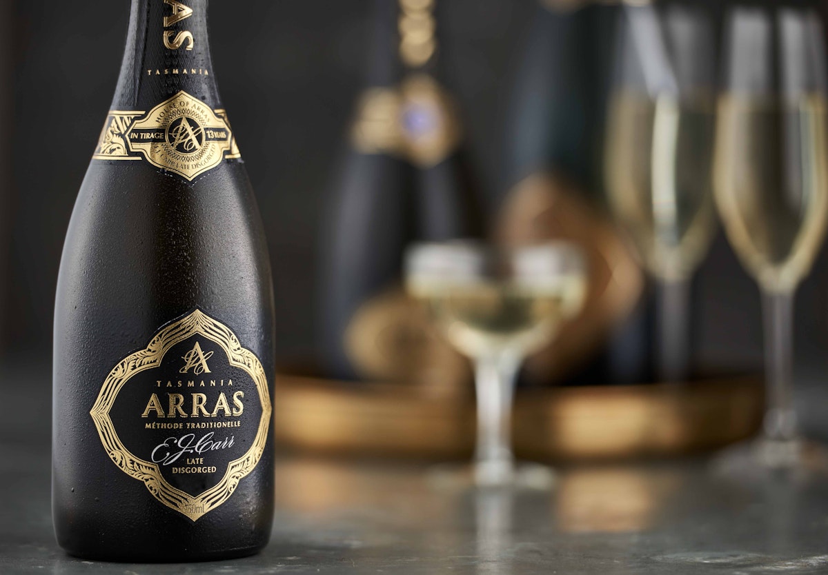 Tasmanian sparkling wine named best in the world - Lonely Planet