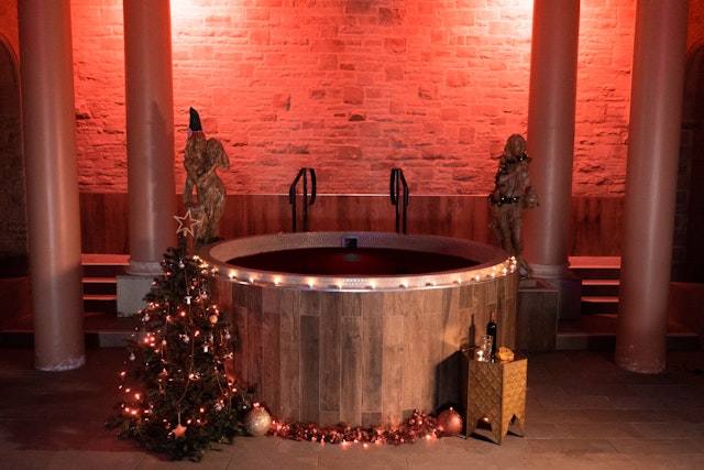 How the new European traffic light system will work for travelers ...