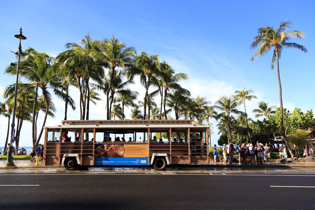 Getting around in Honolulu - Lonely Planet