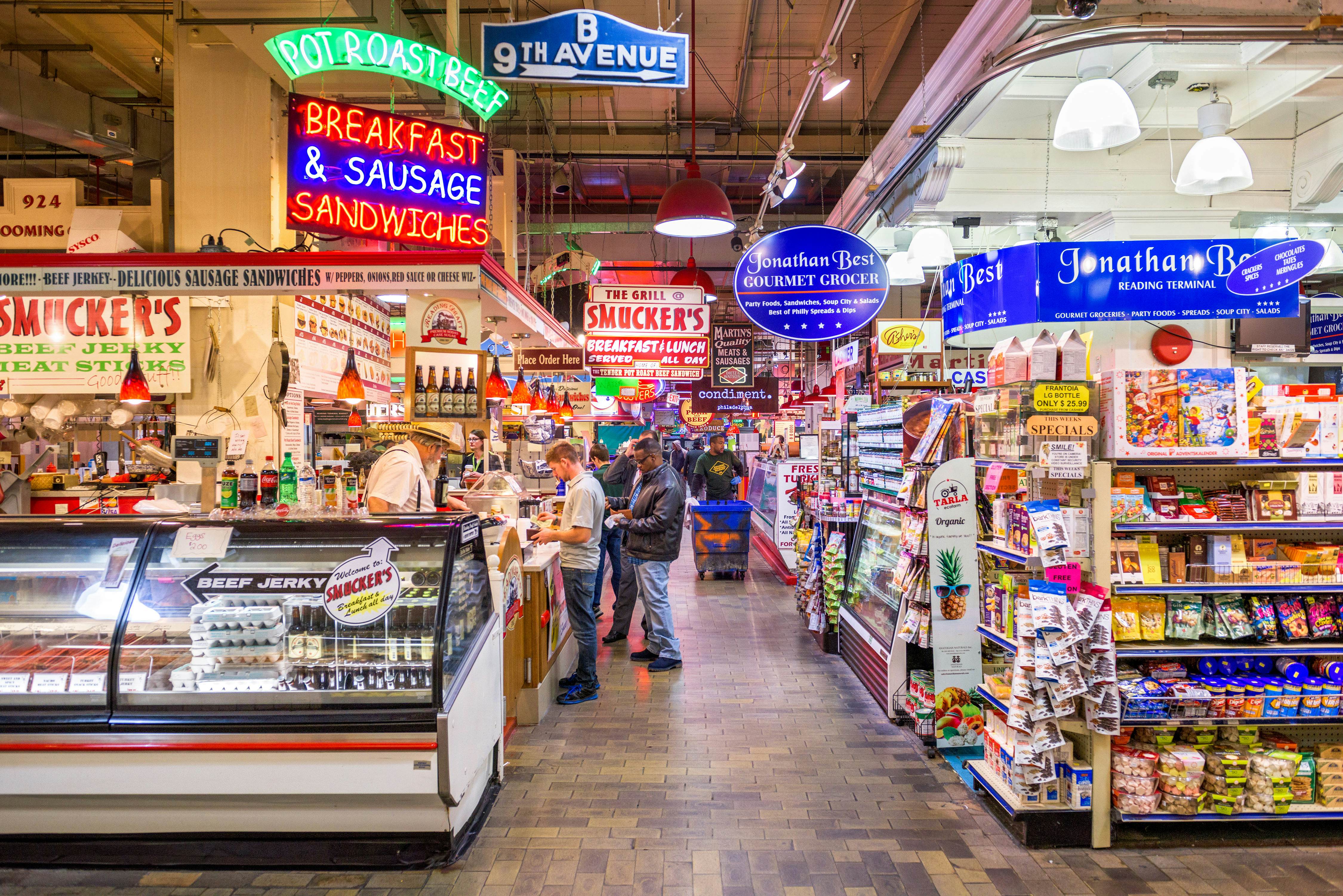 Reading Terminal Market | Chinatown & Center City East, Philadelphia ...