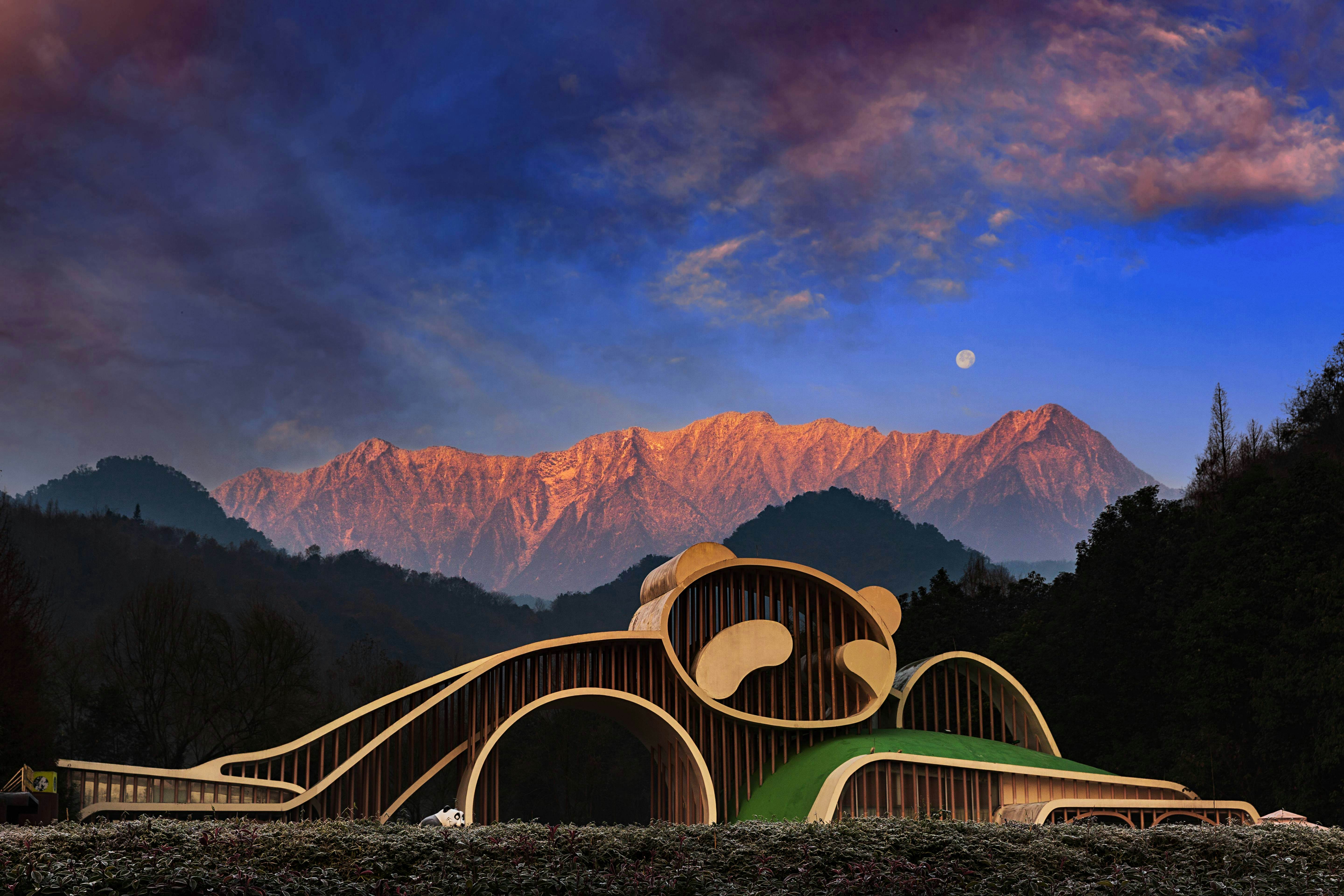 See where old meets new in forward-thinking Chengdu - Lonely Planet