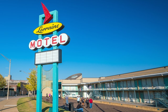 The wild history of the Memphis Pyramid - Lonely Planet