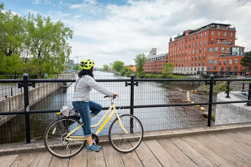 Getting around Montréal in sun, rain or snow - Lonely Planet
