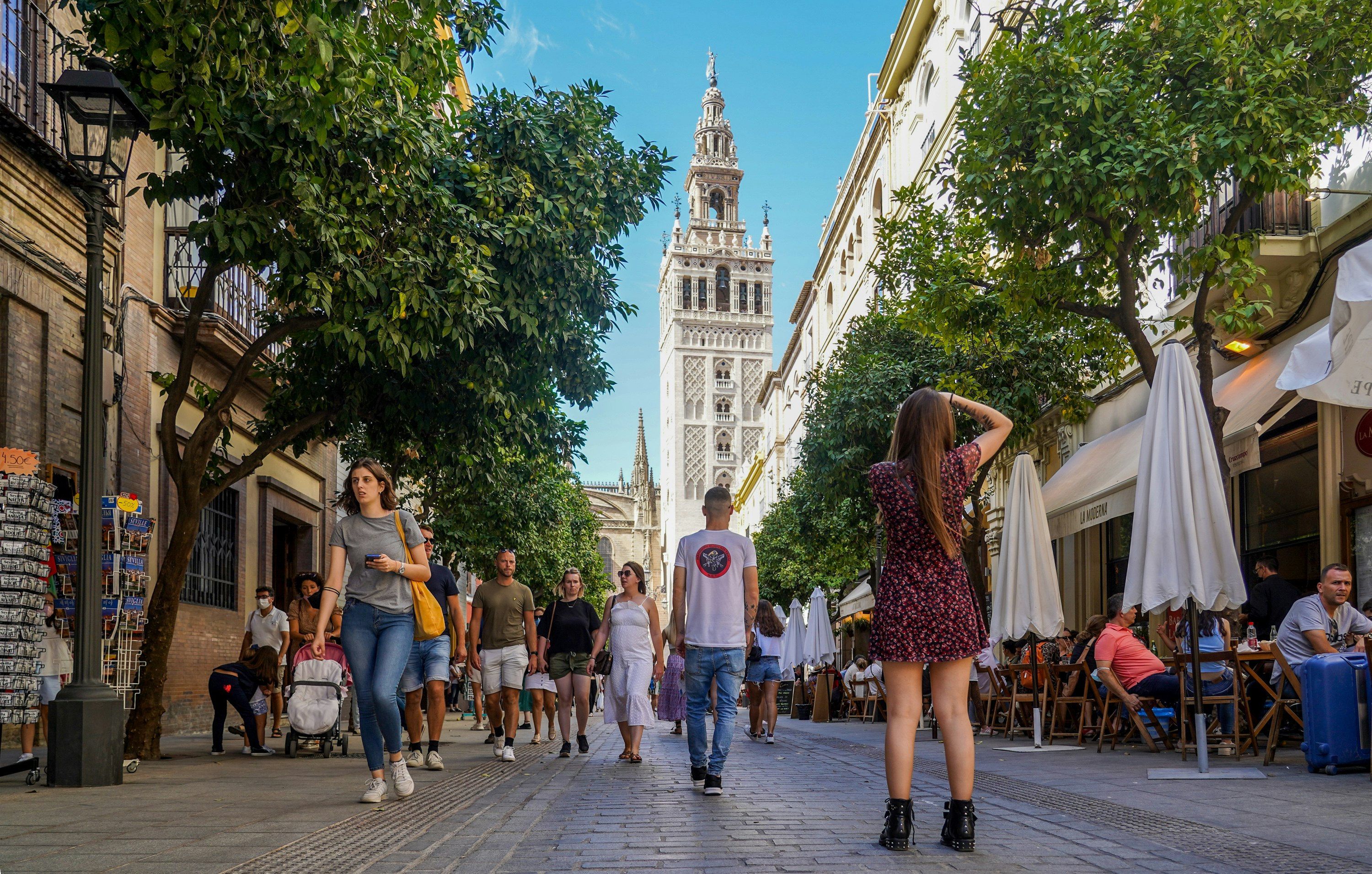 8 best neighborhoods in Seville for flamenco, tapas and Moorish ...