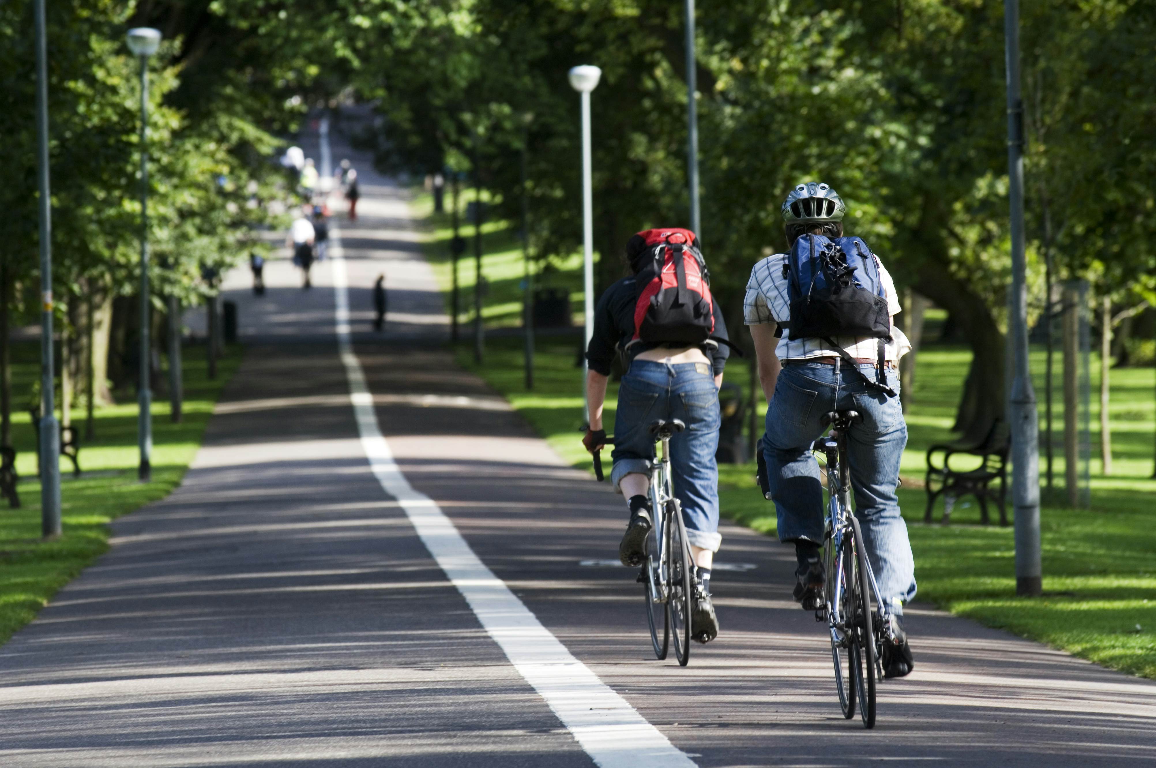How to explore Edinburgh on two wheels - Lonely Planet