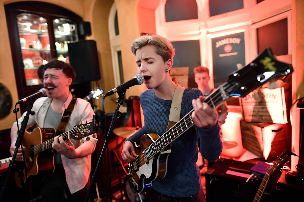 Explore Dublin's traditional Irish music scene - Lonely Planet