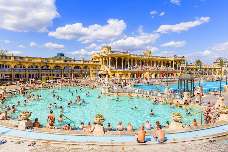 21 things only Budapest locals know - Lonely Planet