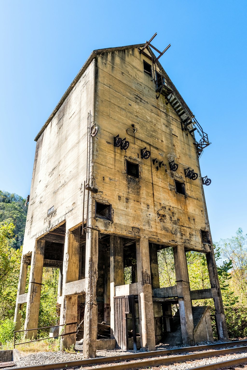 10 coolest ghost towns in the US - Lonely Planet