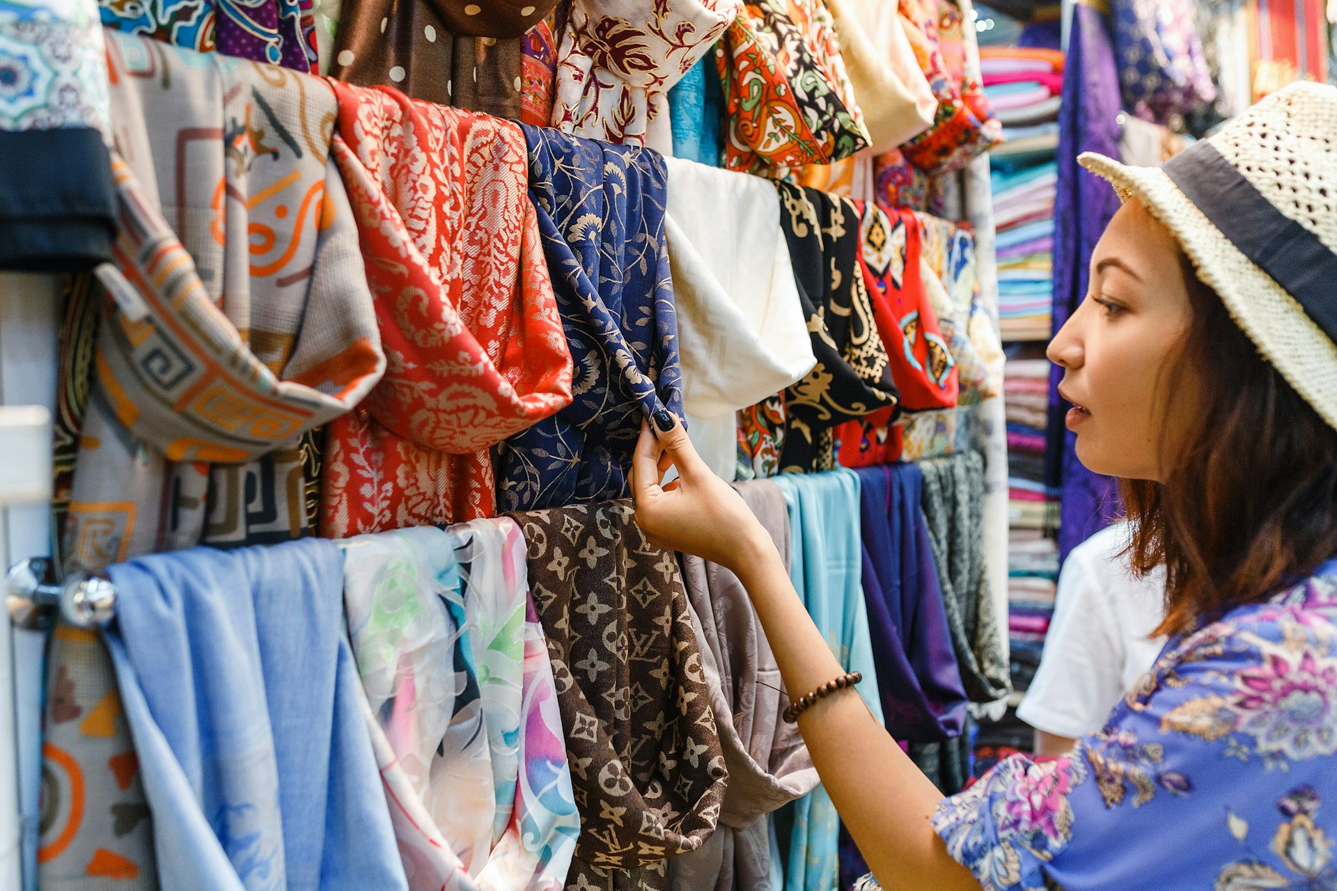 What you need to know about shopping in Istanbul - Lonely Planet