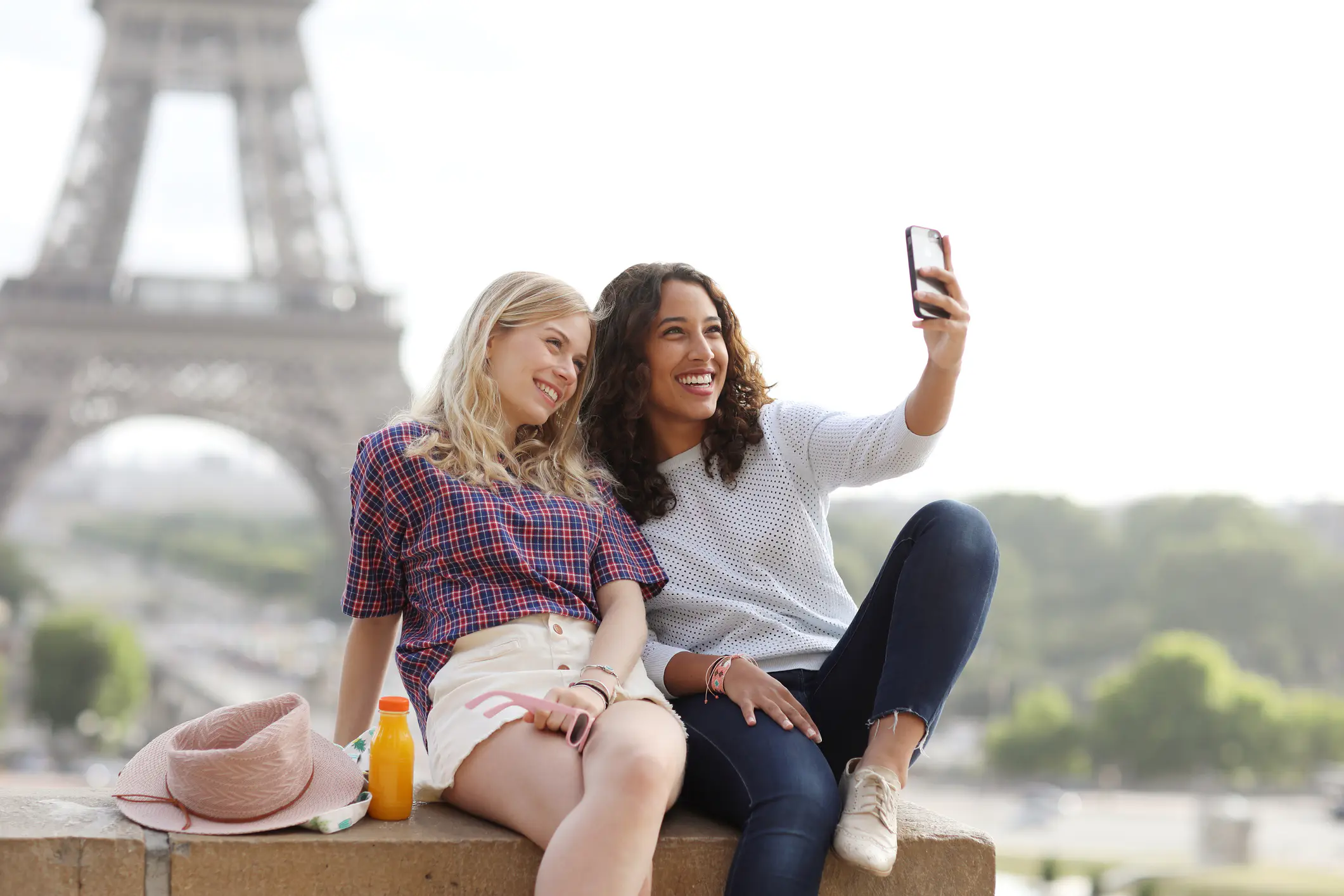 Paris' Left Bank vs Right Bank - Lonely Planet