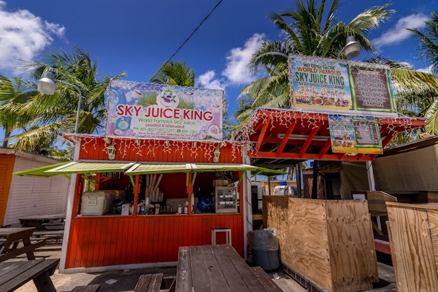 11 foods and drinks you have to try in the Bahamas - Lonely Planet