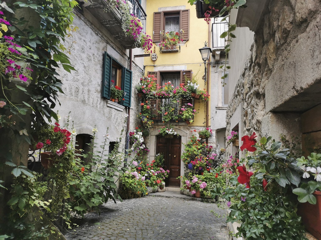 A guide to Italy's Abruzzo National Park - Lonely Planet