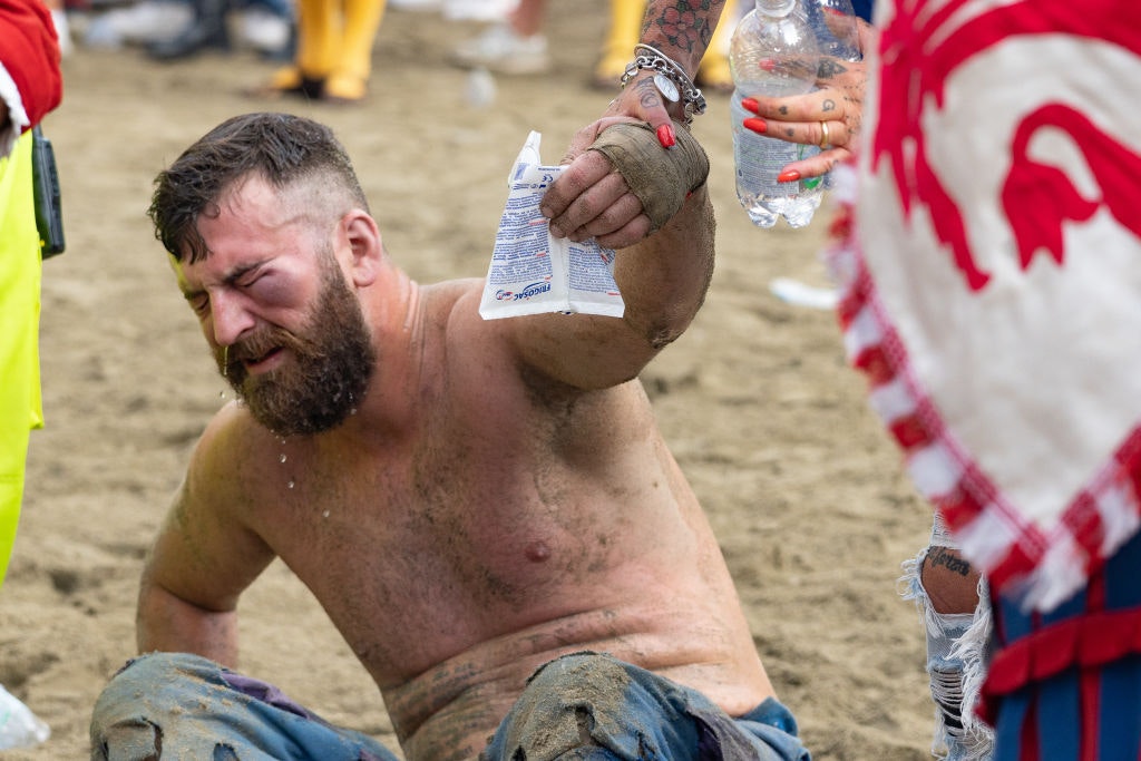 Experience calcio storico in Florence - Lonely Planet