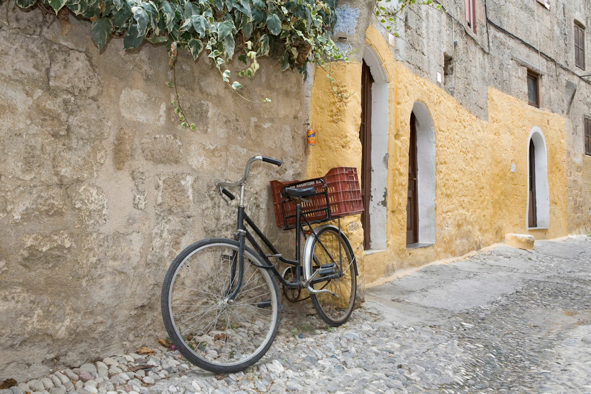 Getting around in Greece - Lonely Planet