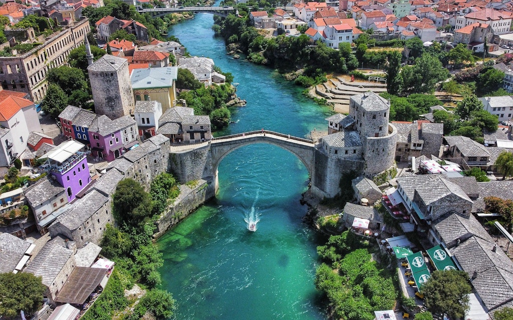 Diving off Mostar’s Stari Most - Lonely Planet