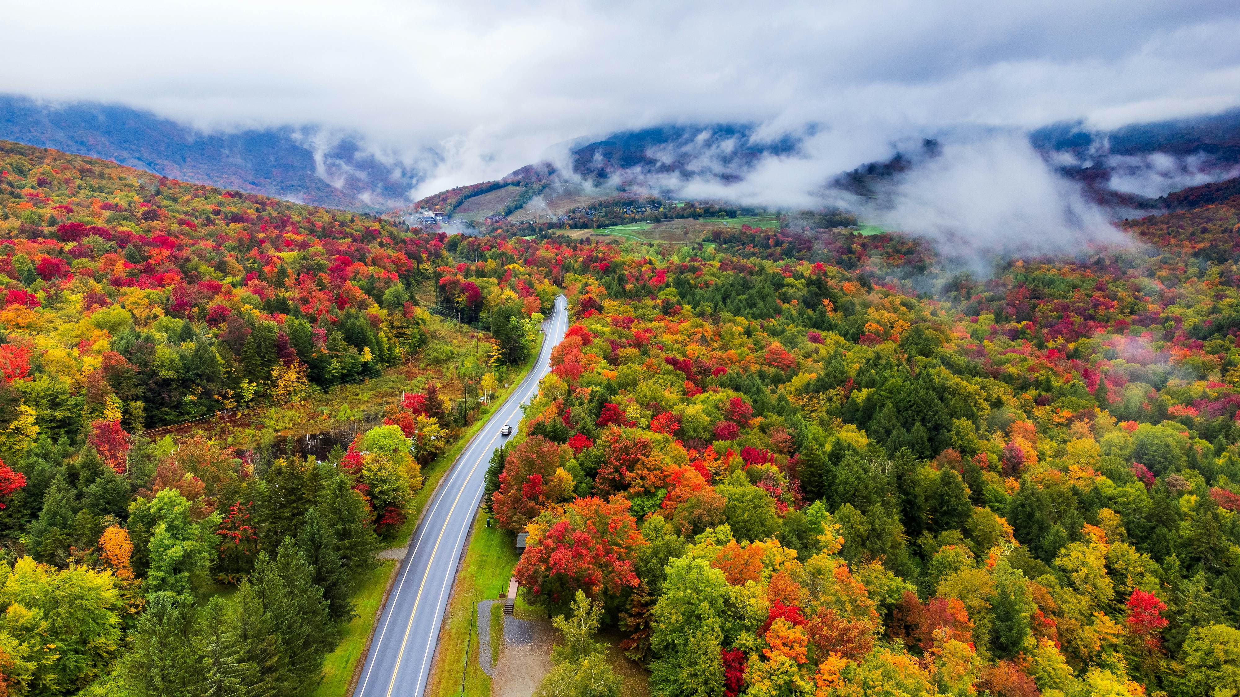 8 of North America's best fall road trips - Lonely Planet