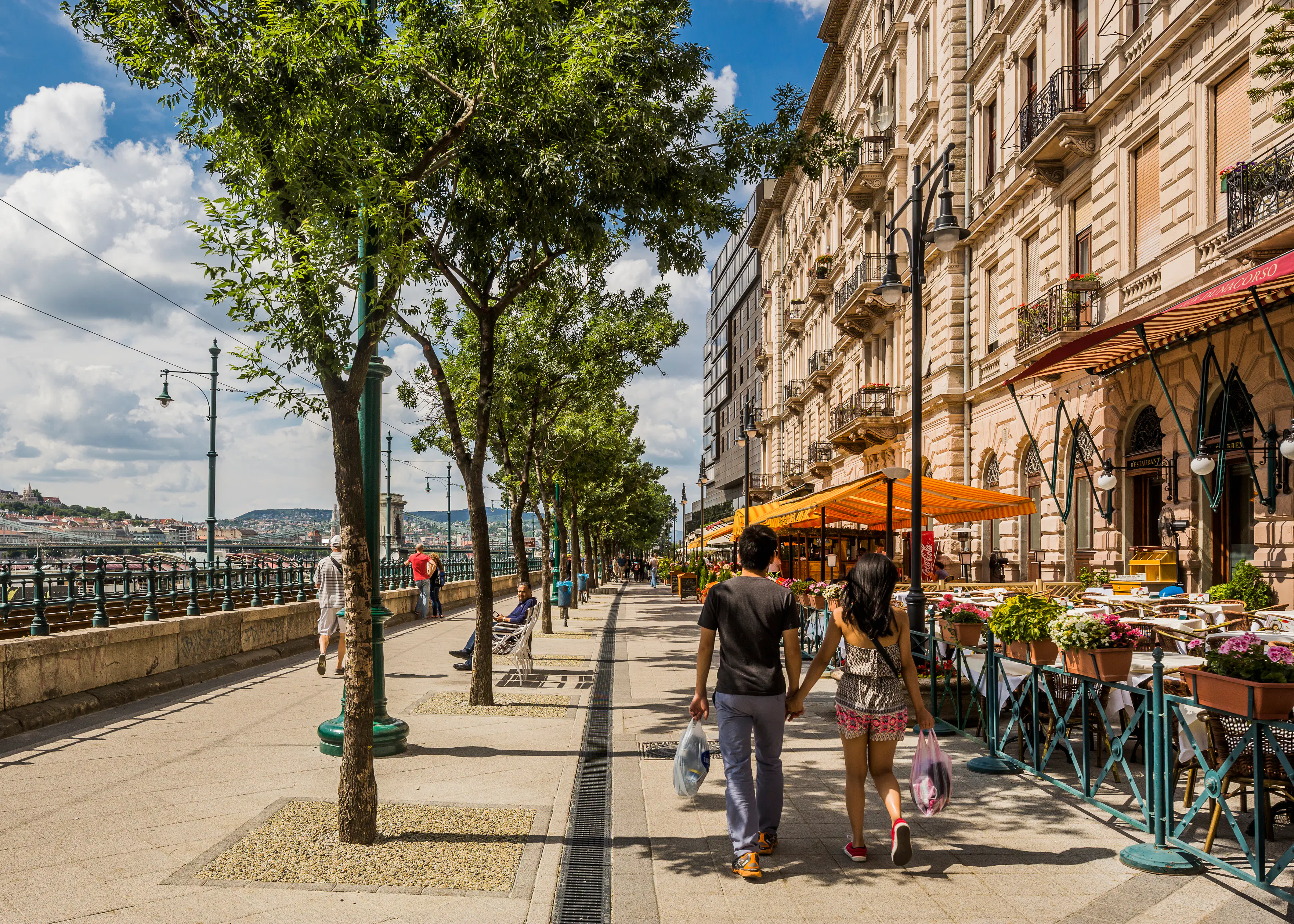 5 of the best neighborhoods in Budapest - Lonely Planet