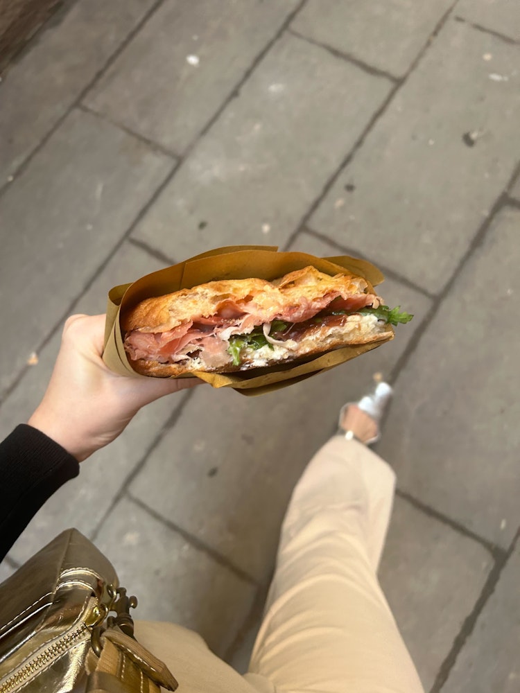 What to do when travel goes wrong - Lonely Planet