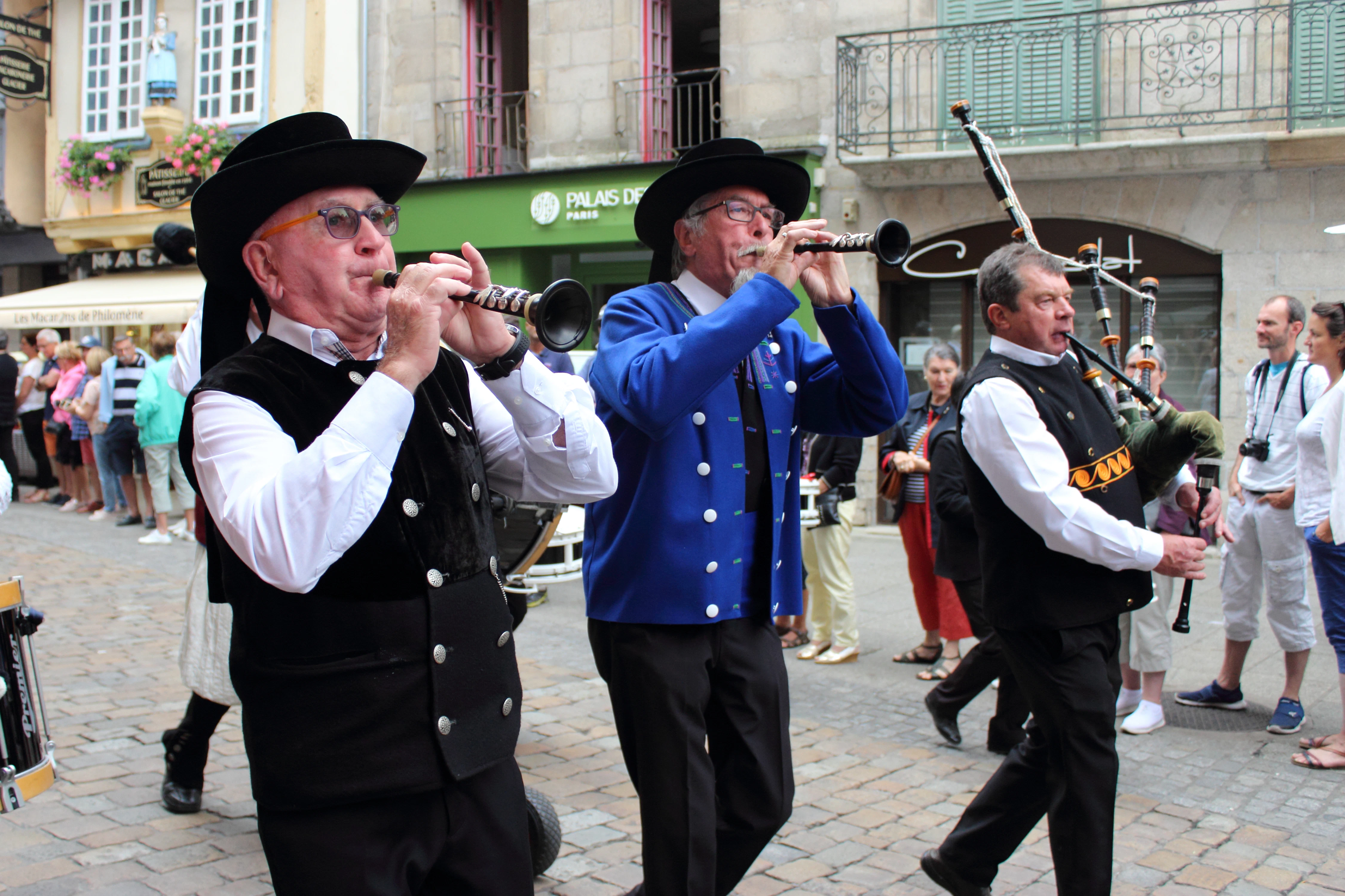 Why traditional music and dance is so important in Brittany, France ...