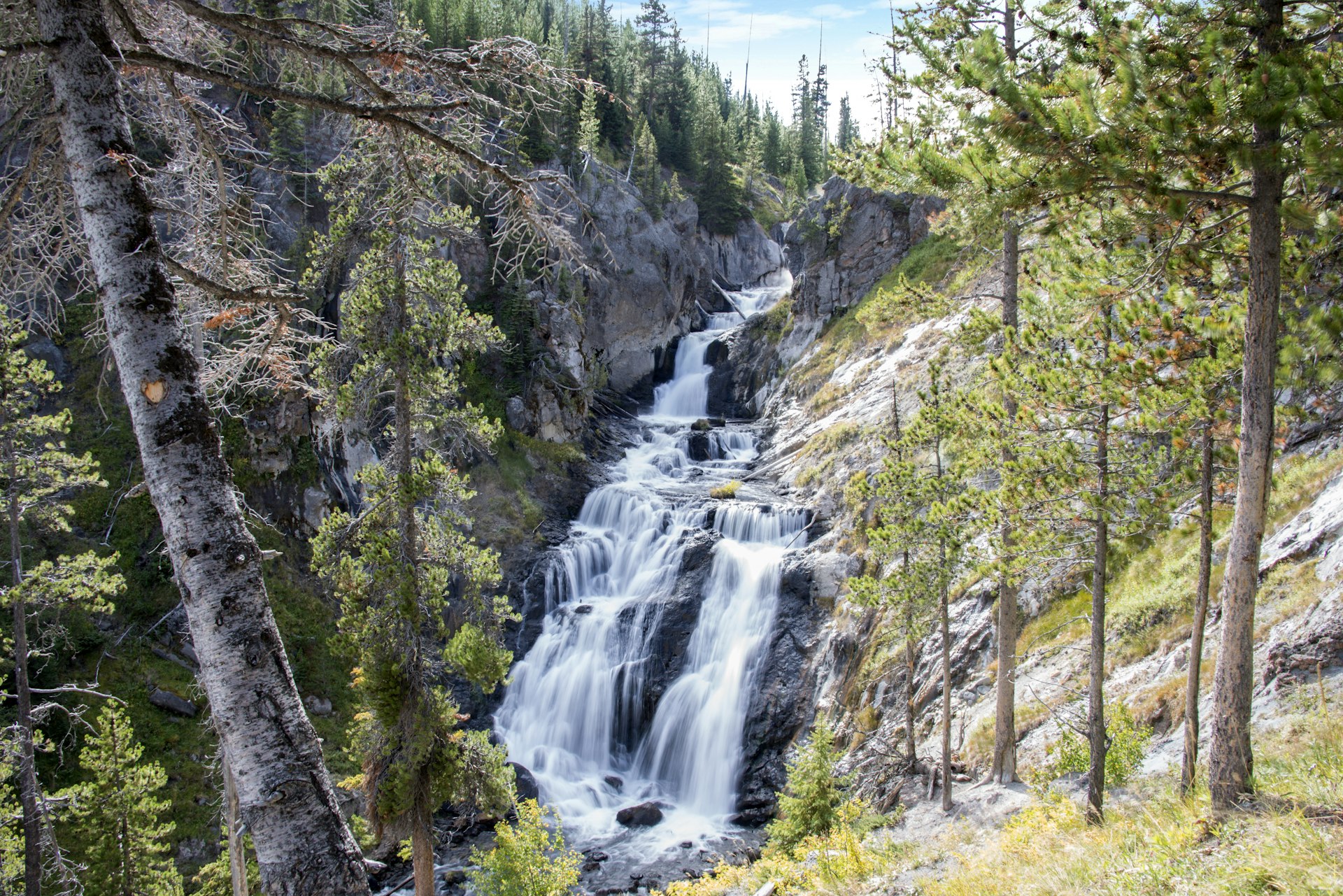 10 best waterfalls in Yellowstone National Park - Lonely Planet