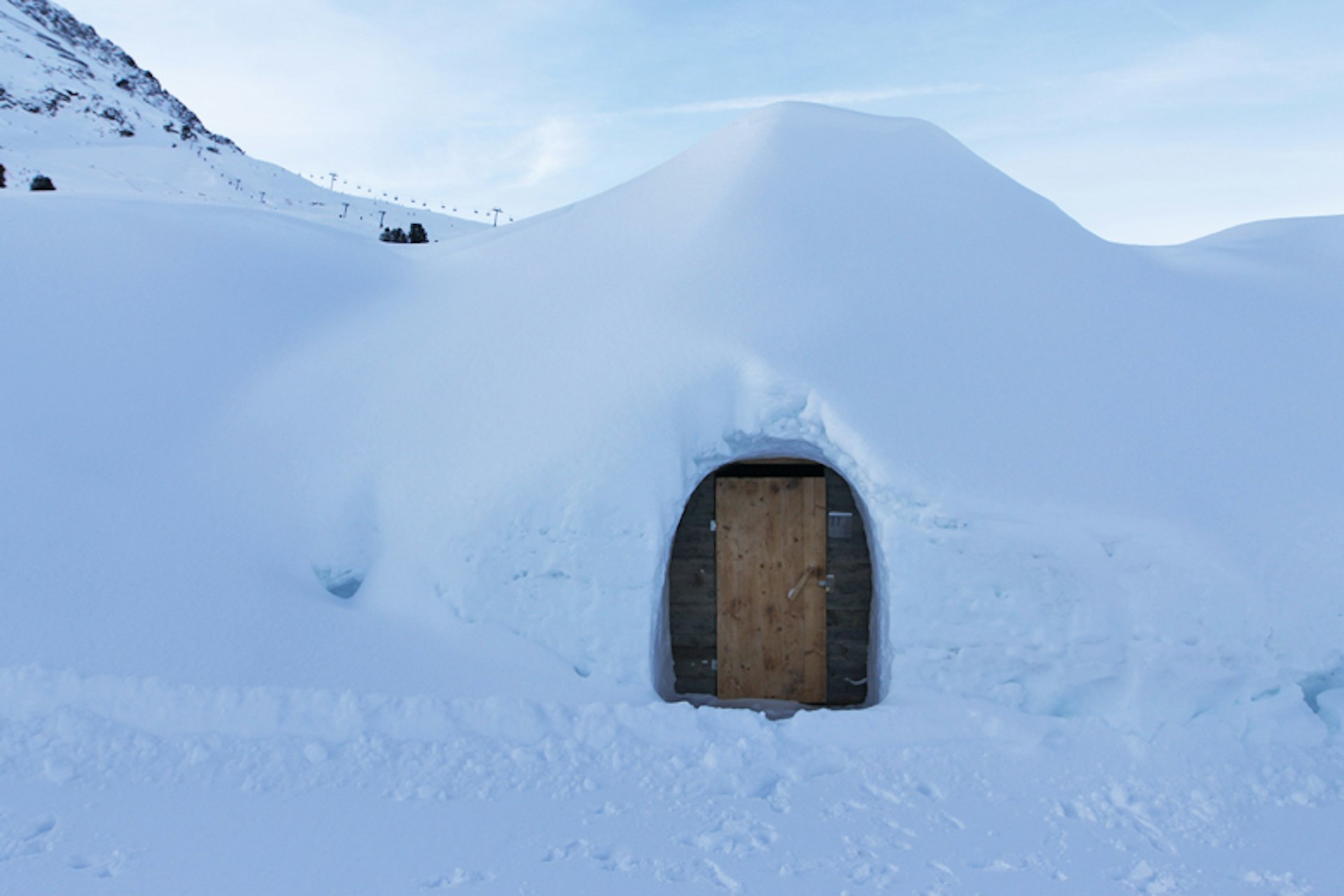 How to stay in an igloo (and live to tell about it) - Lonely Planet