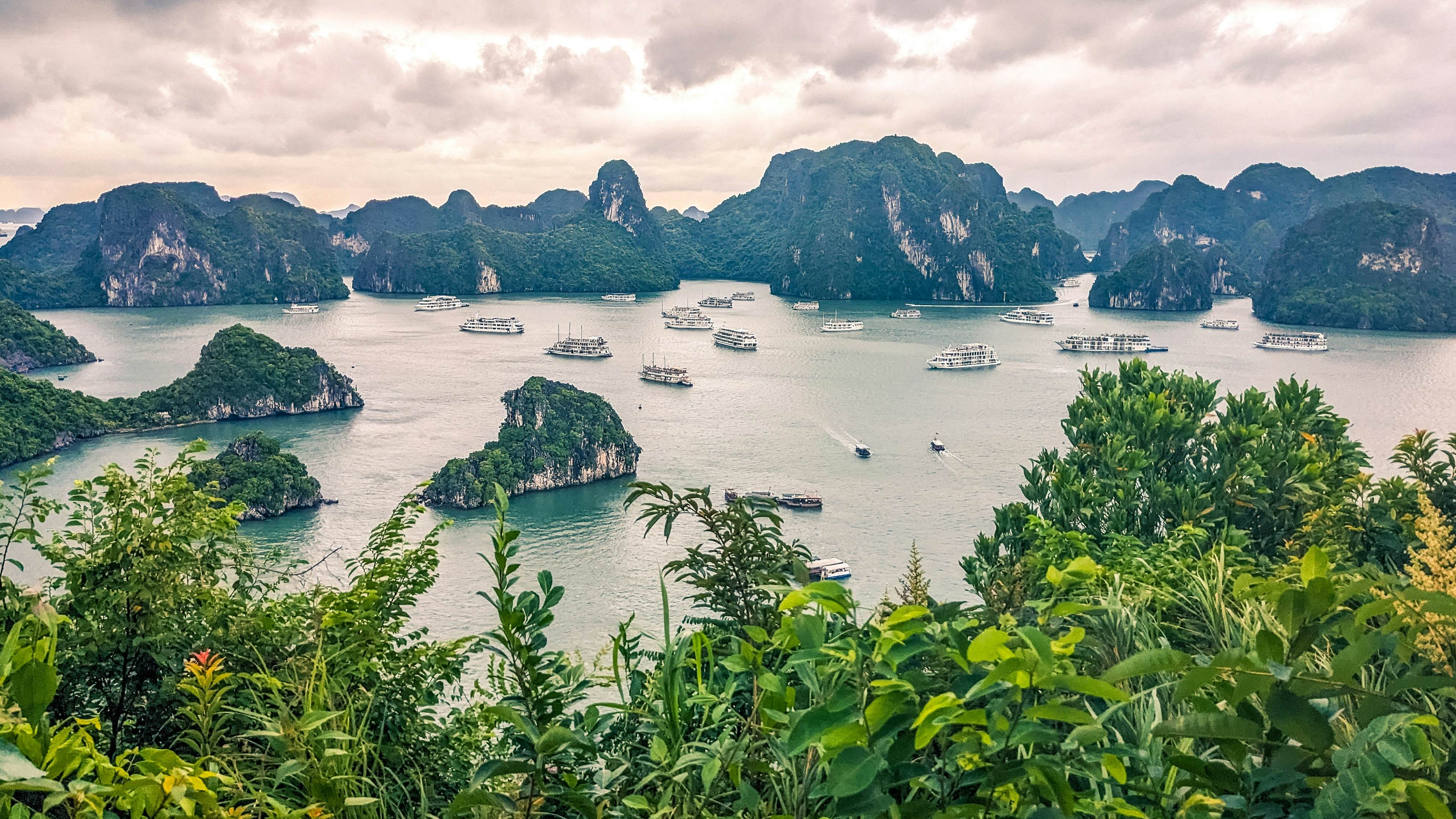 Guide to Halong Bay, Vietnam - Lonely Planet