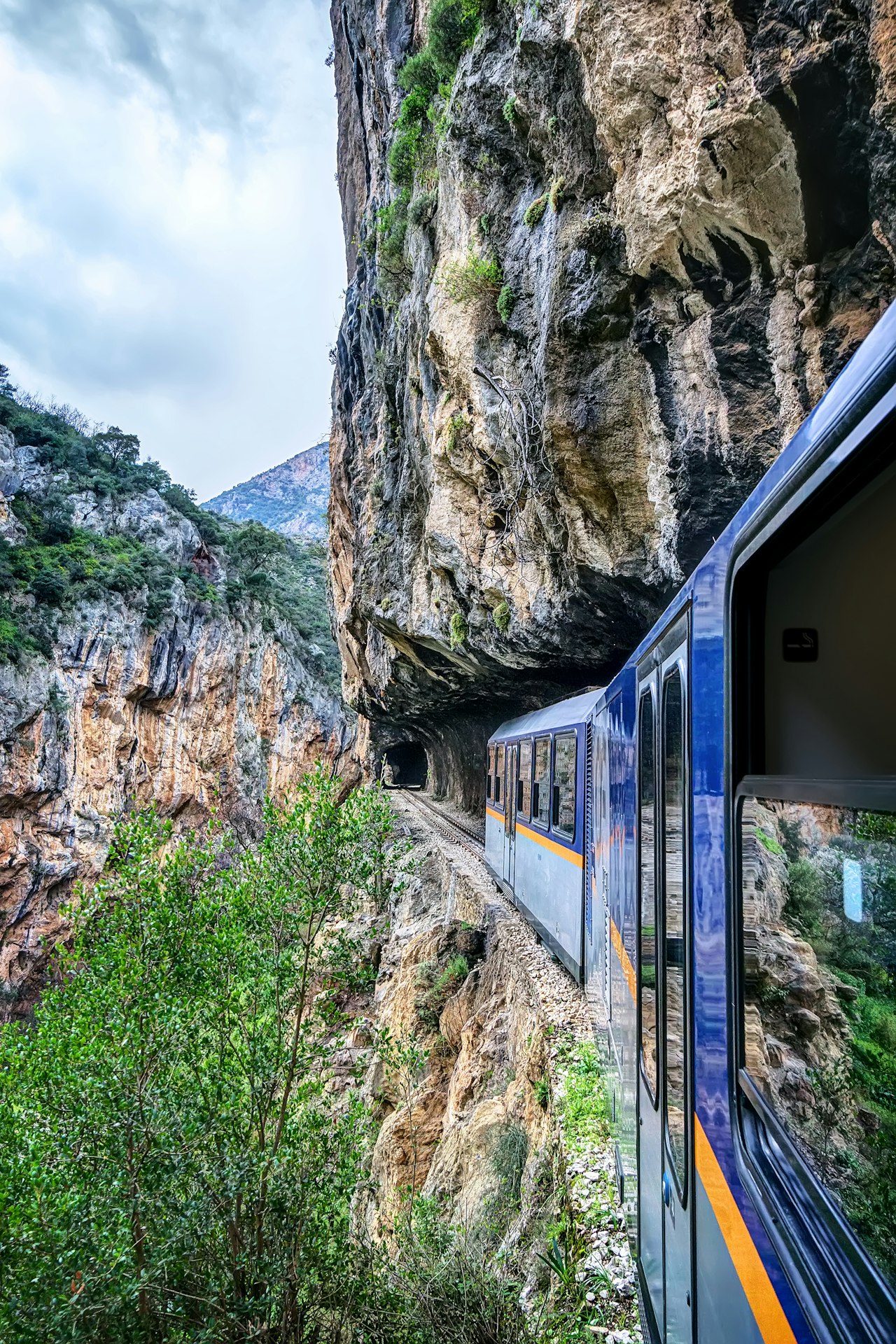 All aboard: Greece’s scenic train journeys – Lonely Planet - Lonely Planet