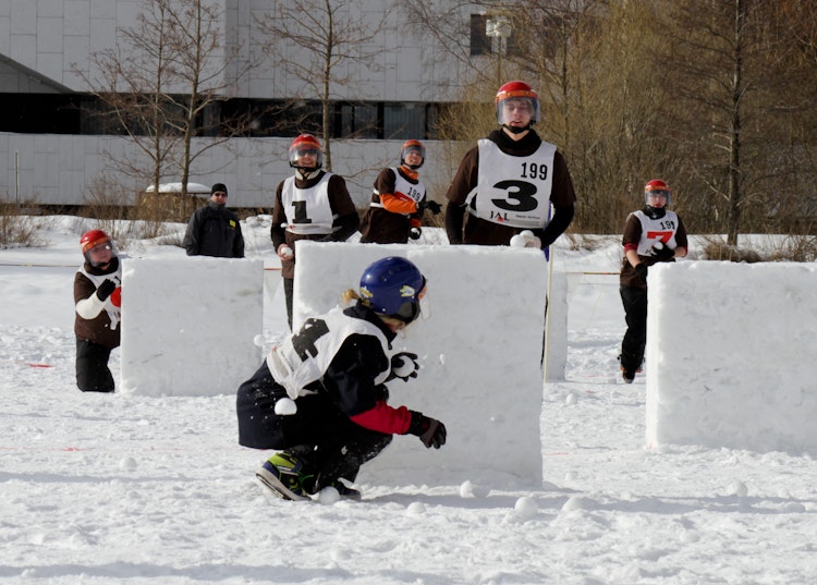 8 wild winter sports from around the world - Lonely Planet