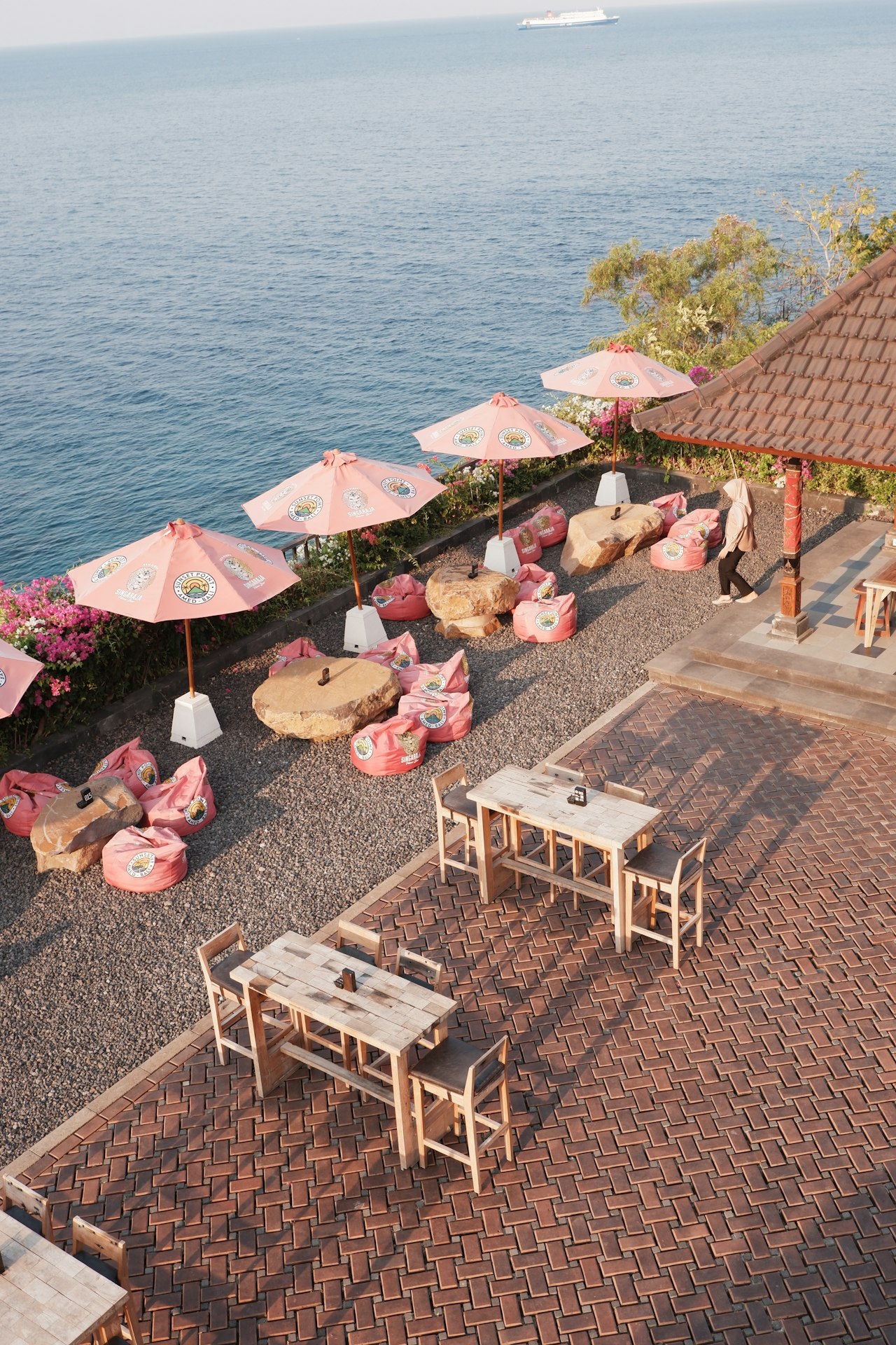 Ardyaloon (One Arm Point) | Attractions - Lonely Planet