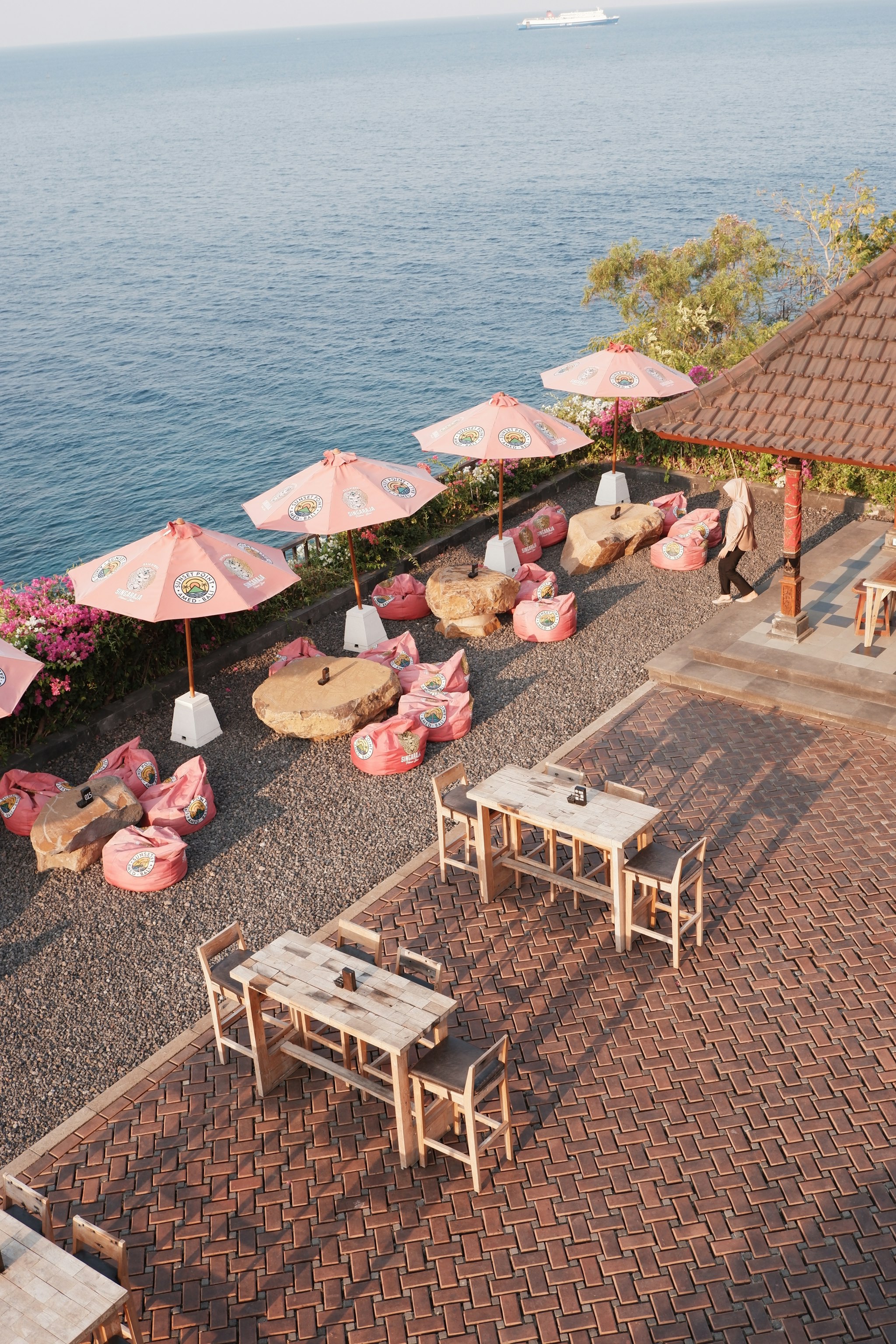 Ardyaloon (One Arm Point) | Attractions - Lonely Planet