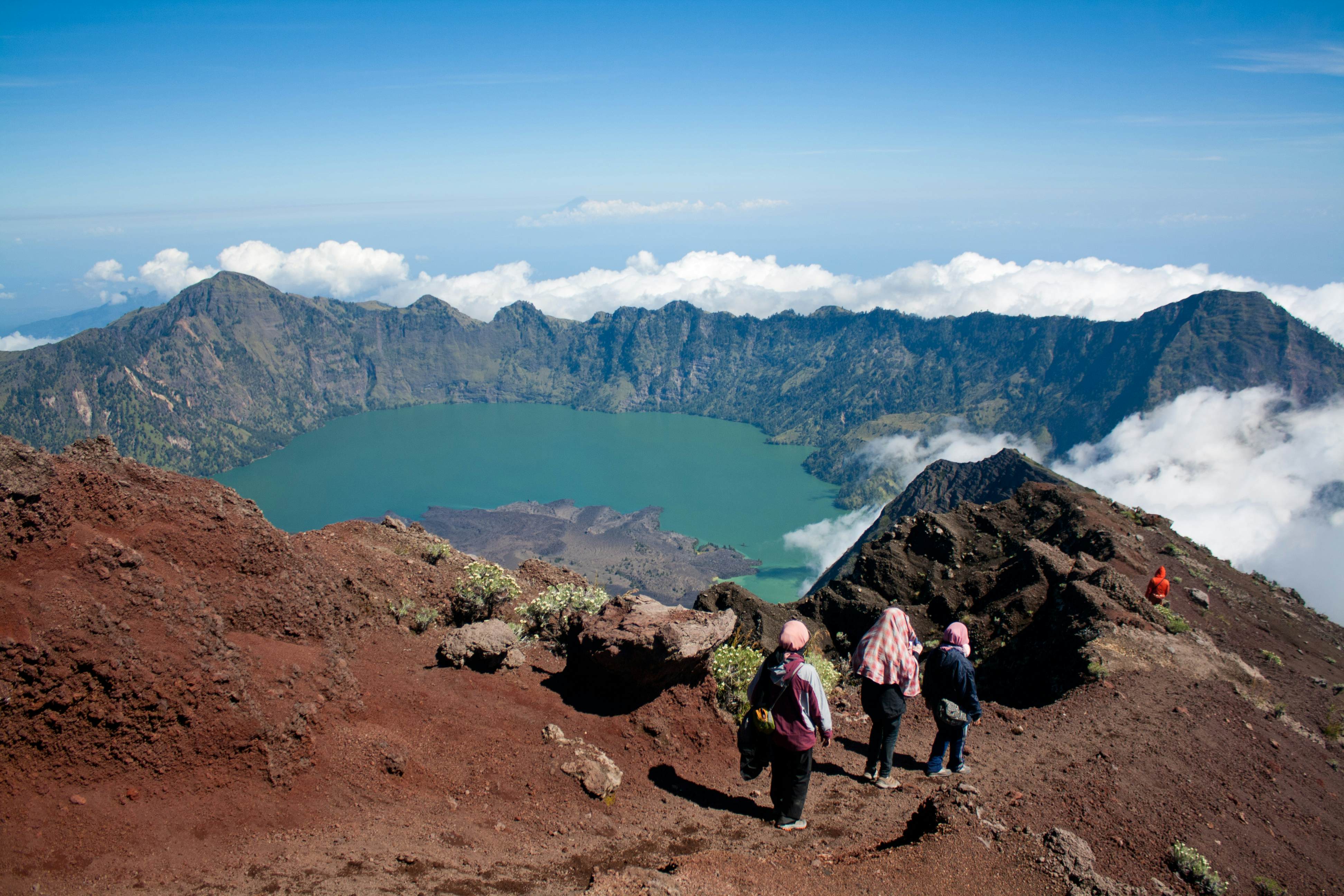 The ultimate guide to Indonesia’s Gunung Rinjani - Lonely Planet