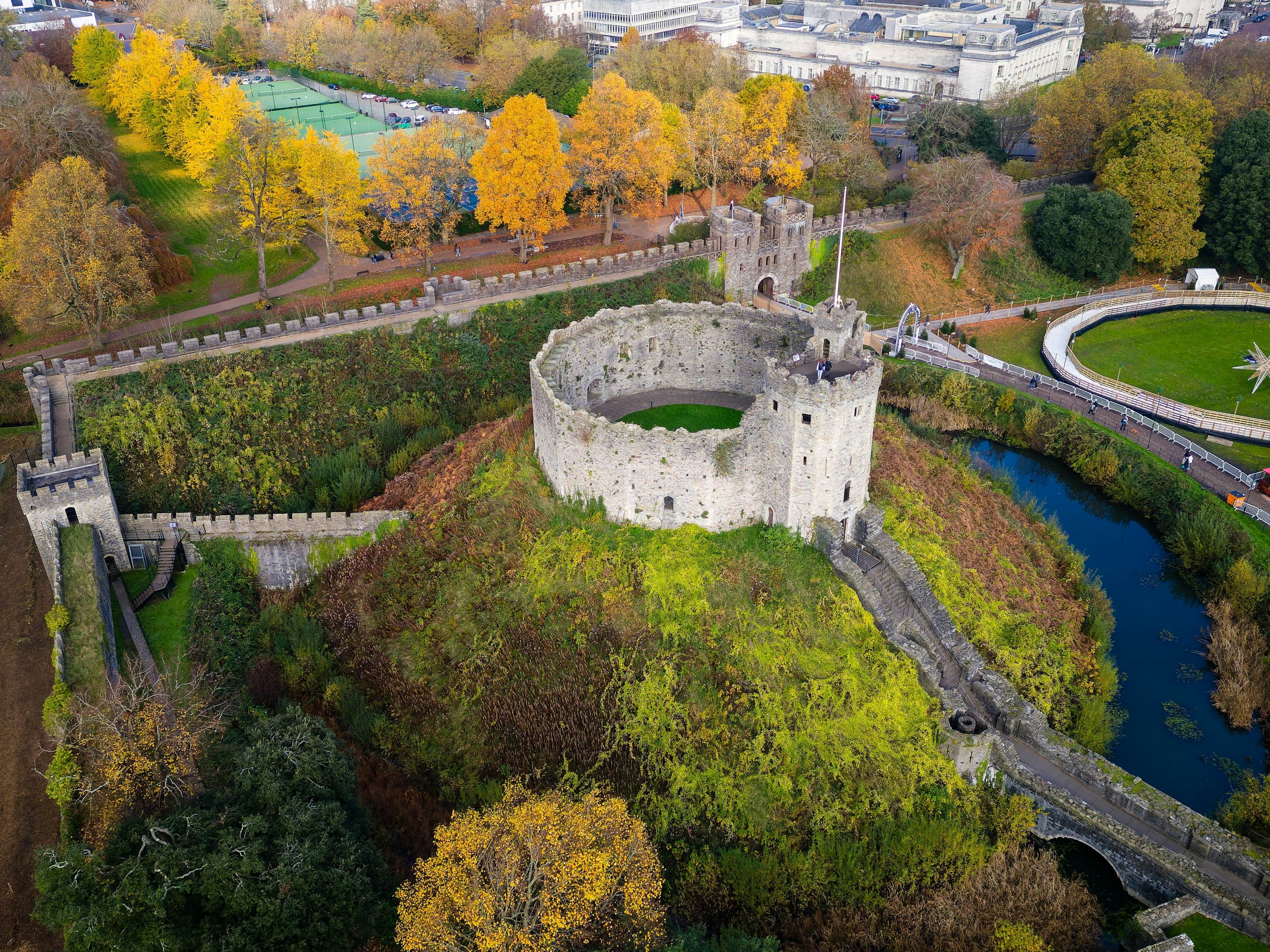 A Lonely Planet guide to Cardiff Castle, Wales - Lonely Planet