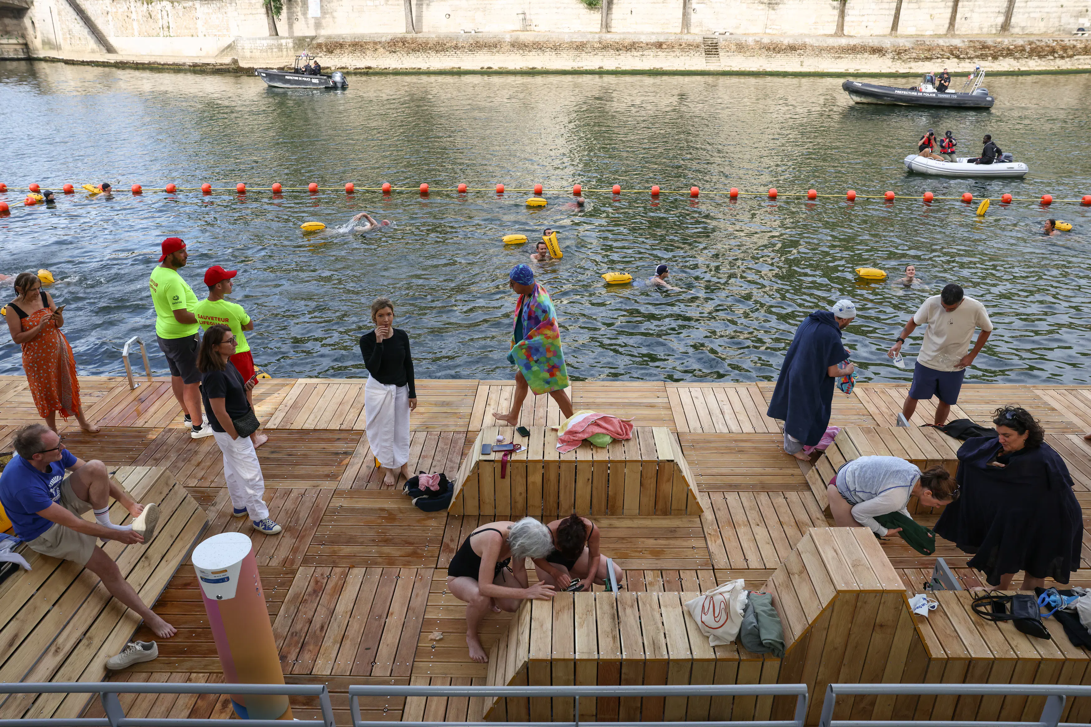 8 of the best places to swim in Paris - Lonely Planet