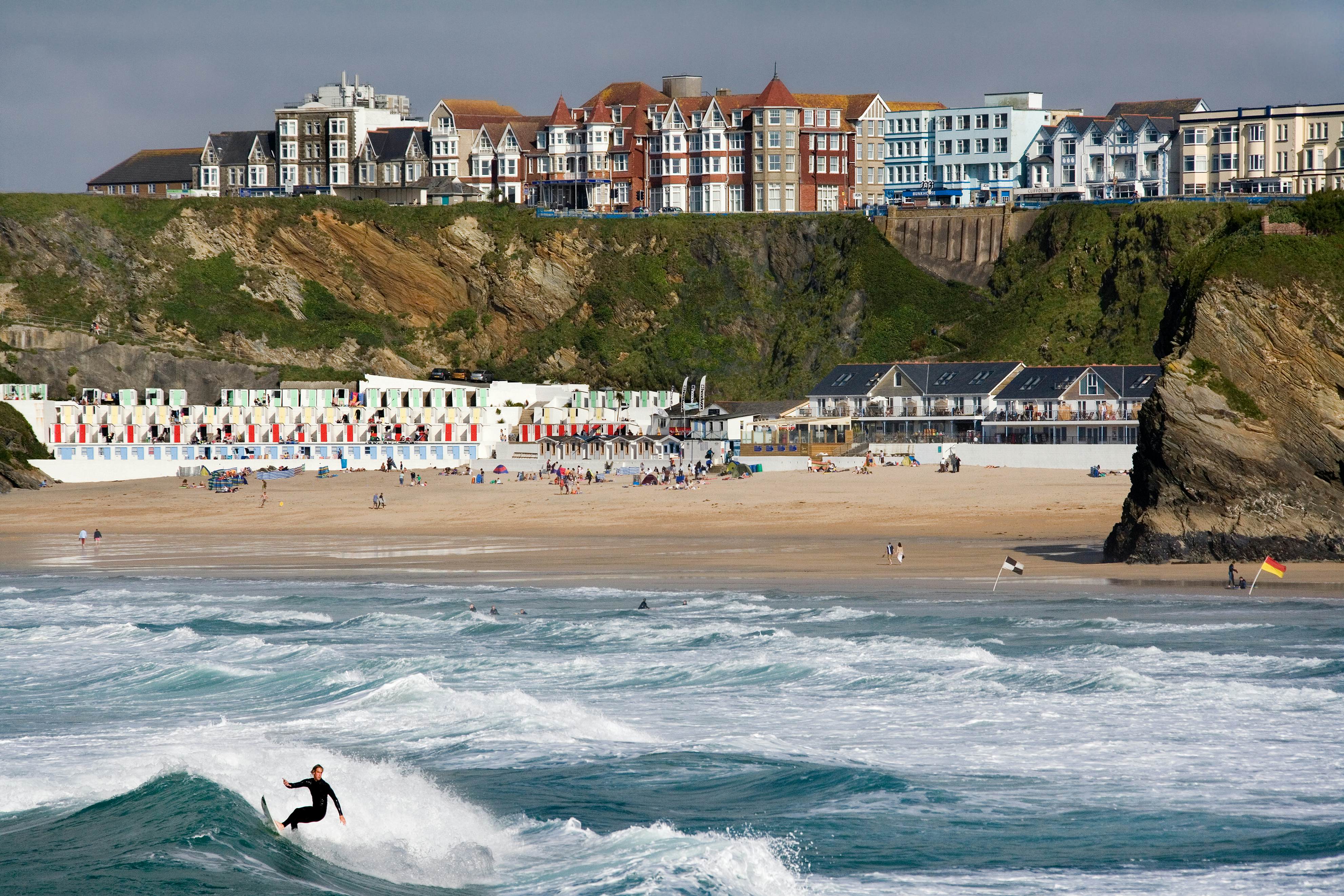 The Lonely Planet guide to surfing in Newquay, Cornwall - Lonely Planet