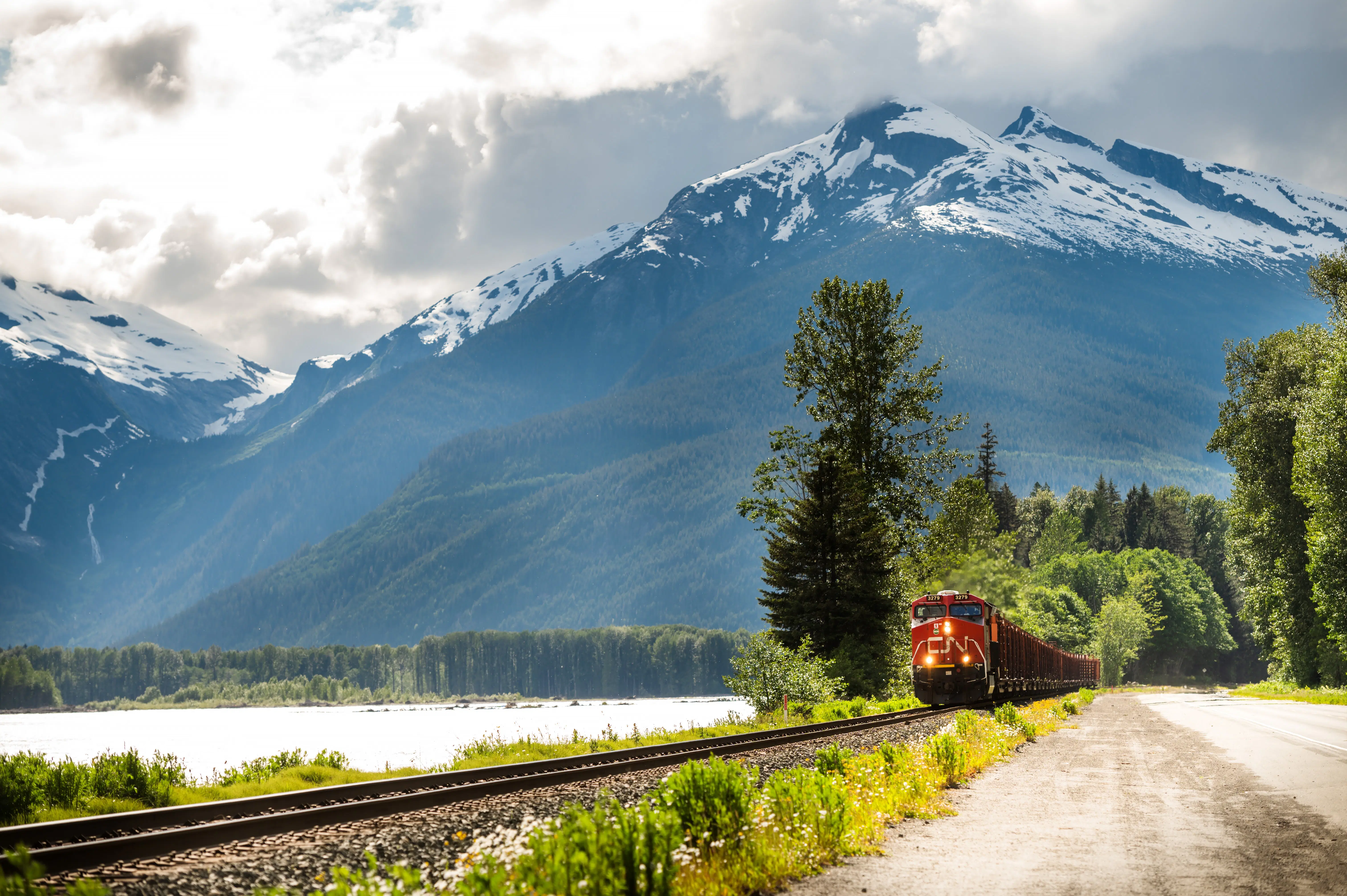 A guide to train travel in Canada - Lonely Planet