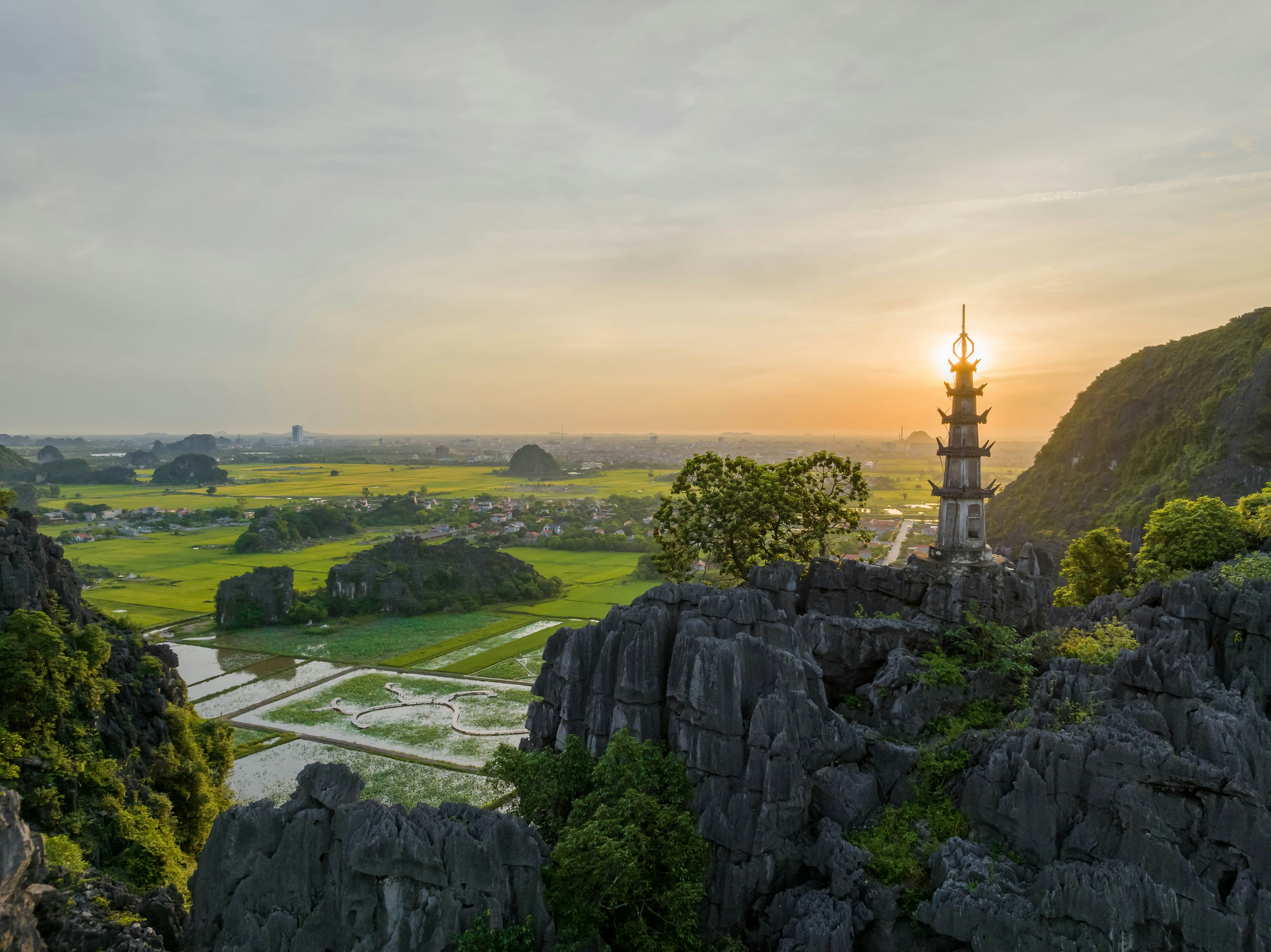 Maximize your PTO in 2025 - Lonely Planet