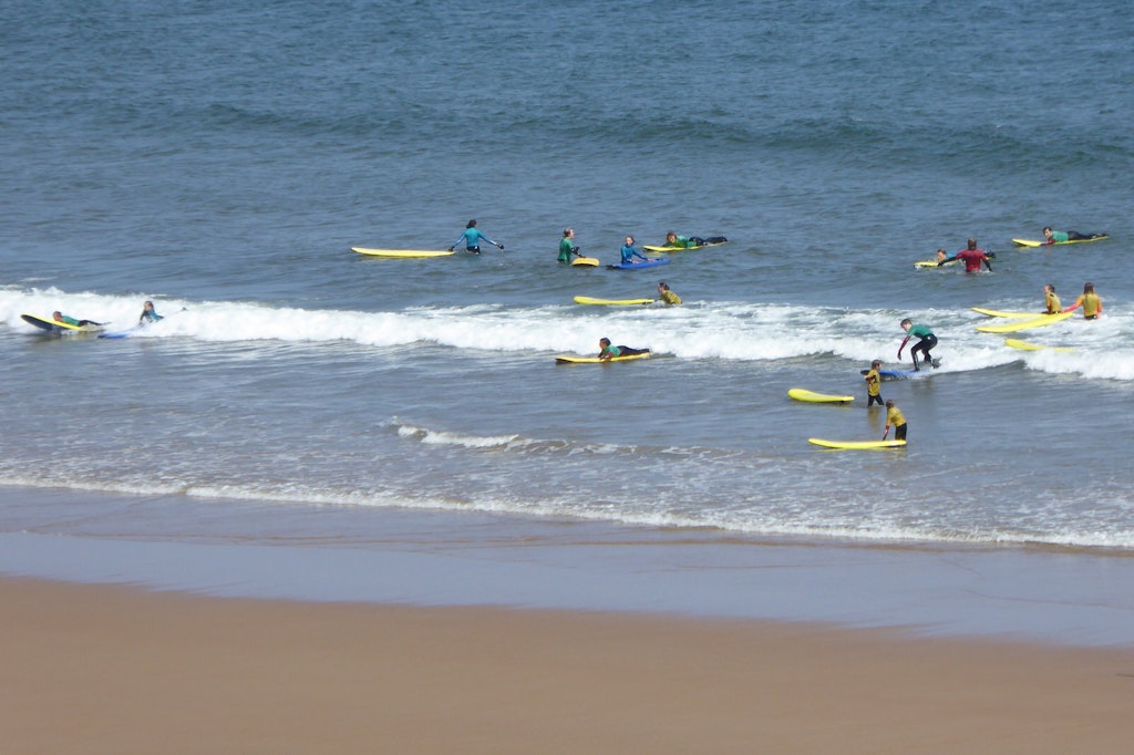 The UK's best places to learn to surf for 2022 - Lonely Planet