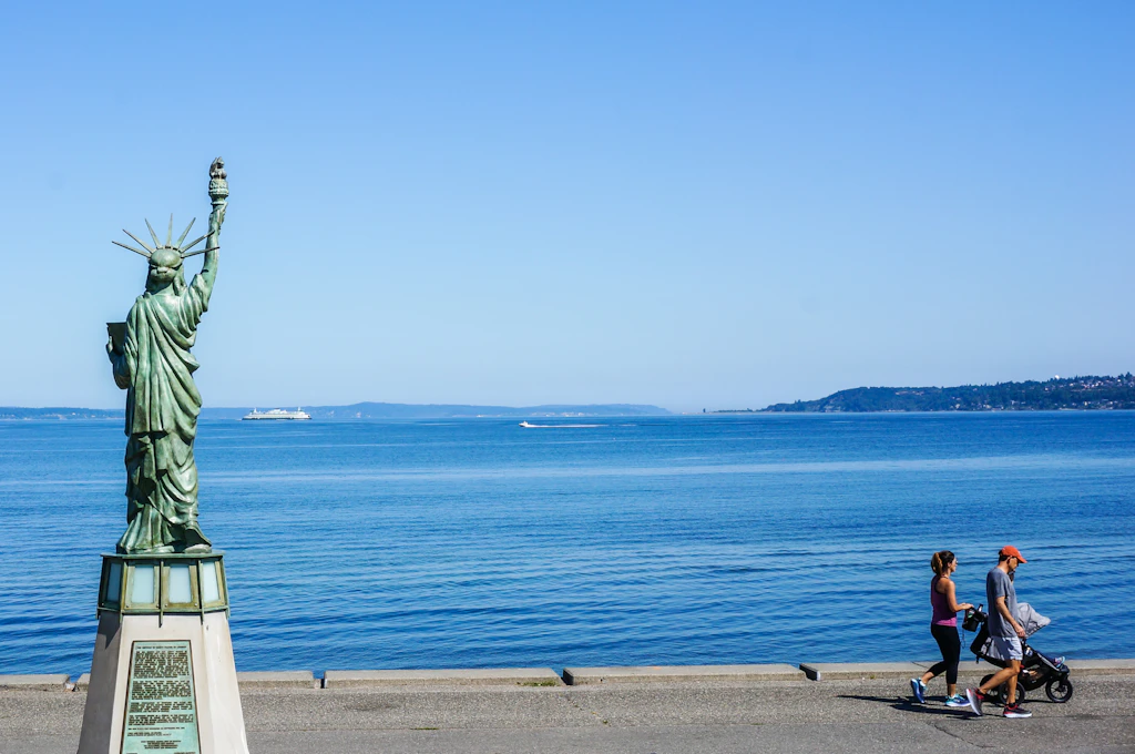 A guide to Seattle's Alki Beach - Lonely Planet
