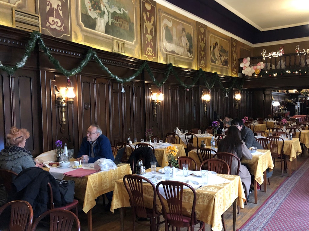 The ultimate Belgrade kafana guide - Lonely Planet