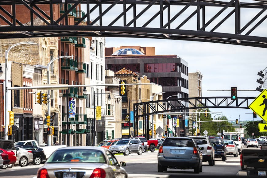 7 places that will pay you to move there - Lonely Planet