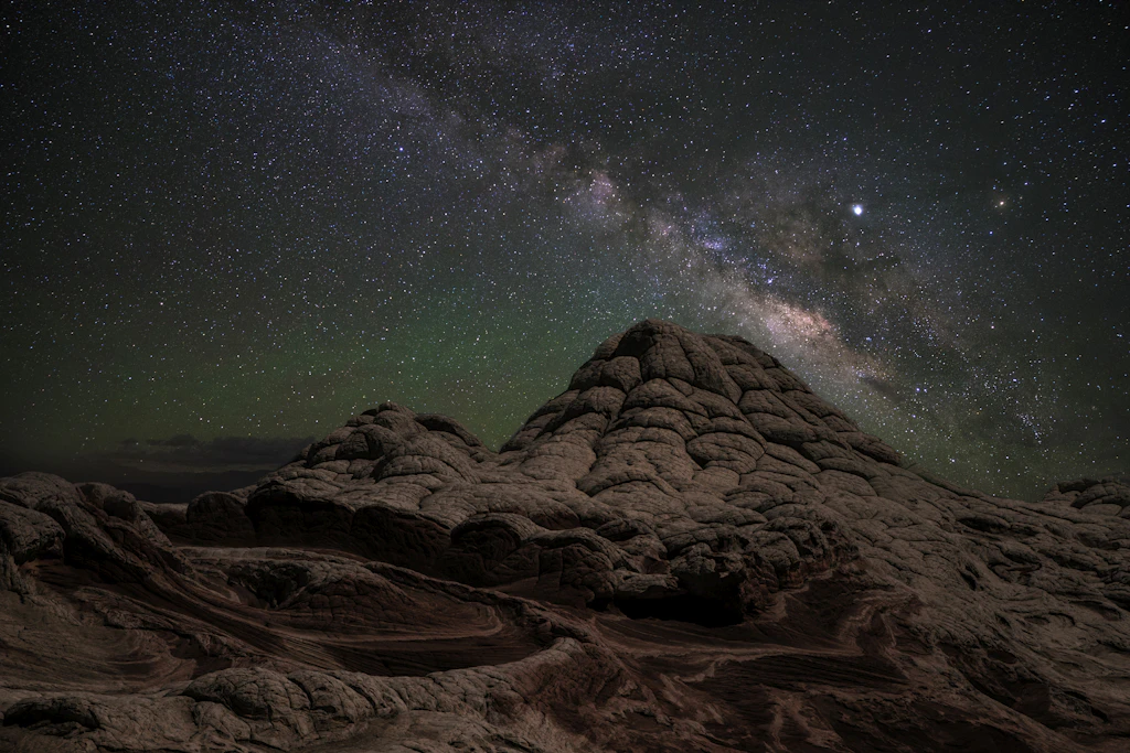 Astrotourists love these Dark Sky Communities for urban stargazing ...